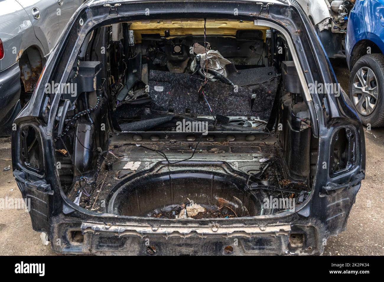 broken cars at a car wreck Stock Photo - Alamy