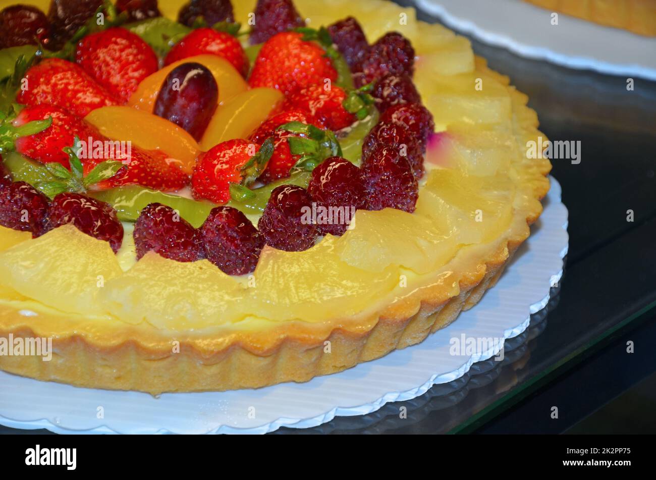 Fresh fruit custard flan Stock Photo - Alamy