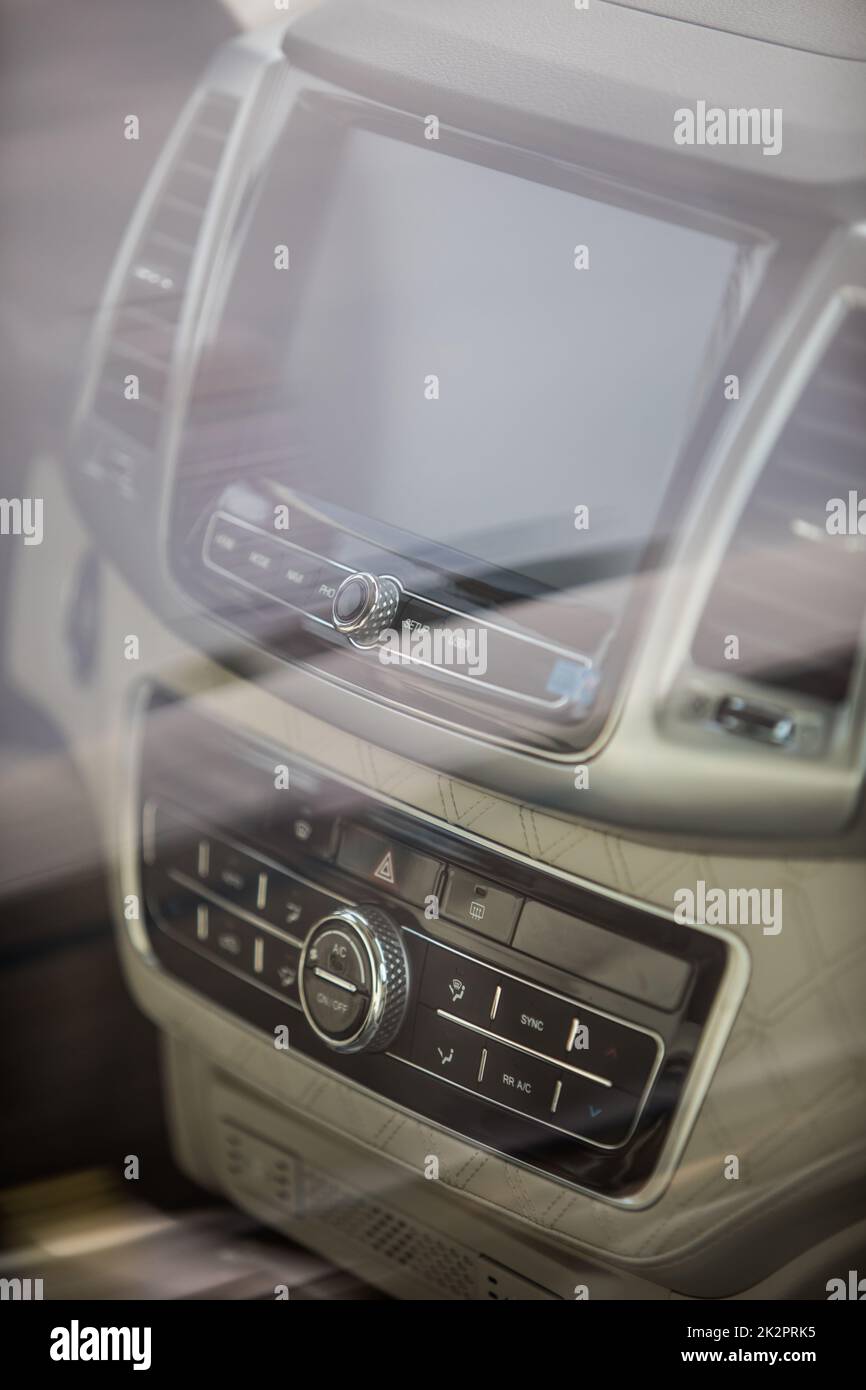 Cockpit display system hi-res stock photography and images - Alamy