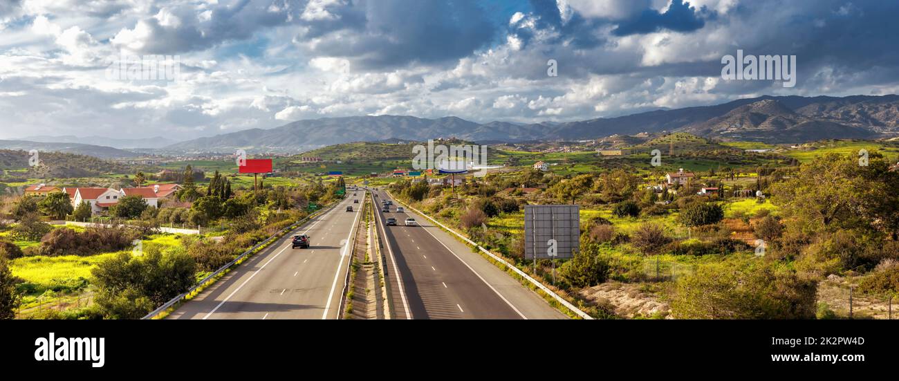 Elevated urban motorway hi-res stock photography and images - Alamy