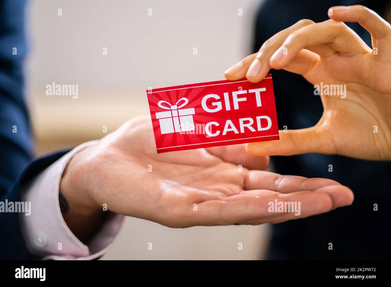 Pay credit card hand ticket hi-res stock photography and images - Alamy
