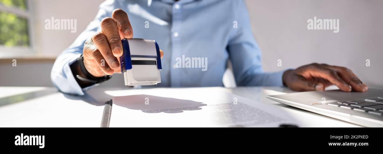 Person stamp stamping hi-res stock photography and images - Alamy