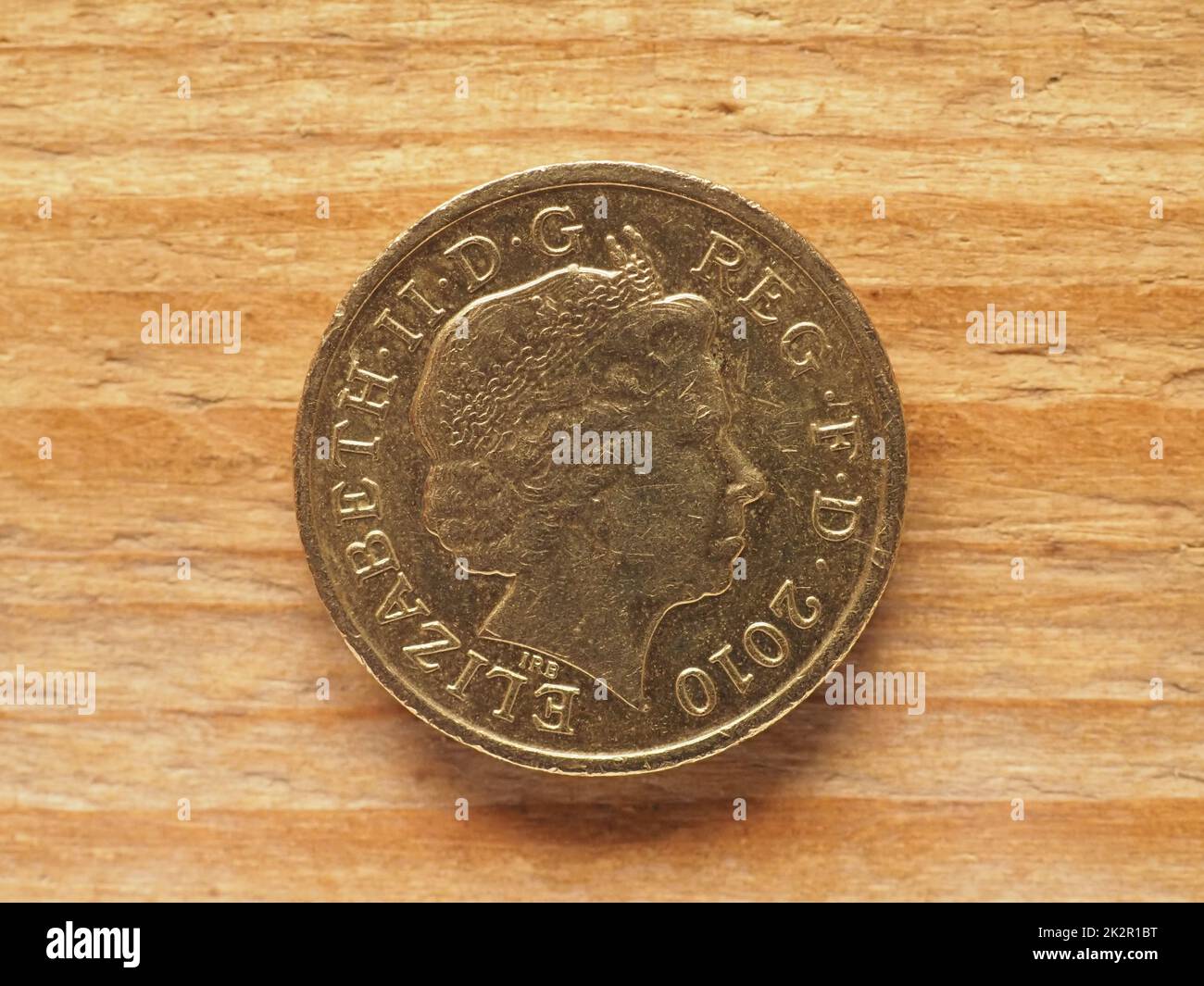 1 Pound coin, obverse side showing the Queen, currency of the UK Stock ...