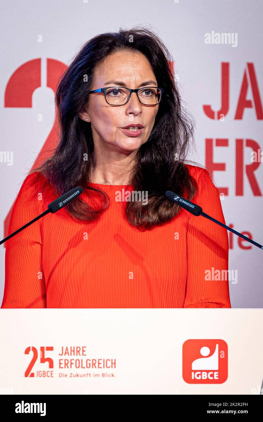 Hanover, Germany. 23rd Sep, 2022. Yasmin Fahimi, Chairwoman of the DGB ...