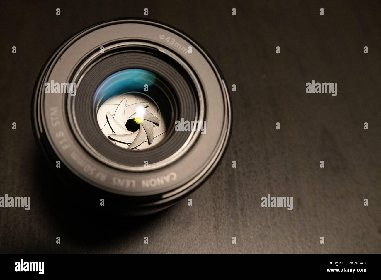 50 mm lenses hi-res stock photography and images - Alamy