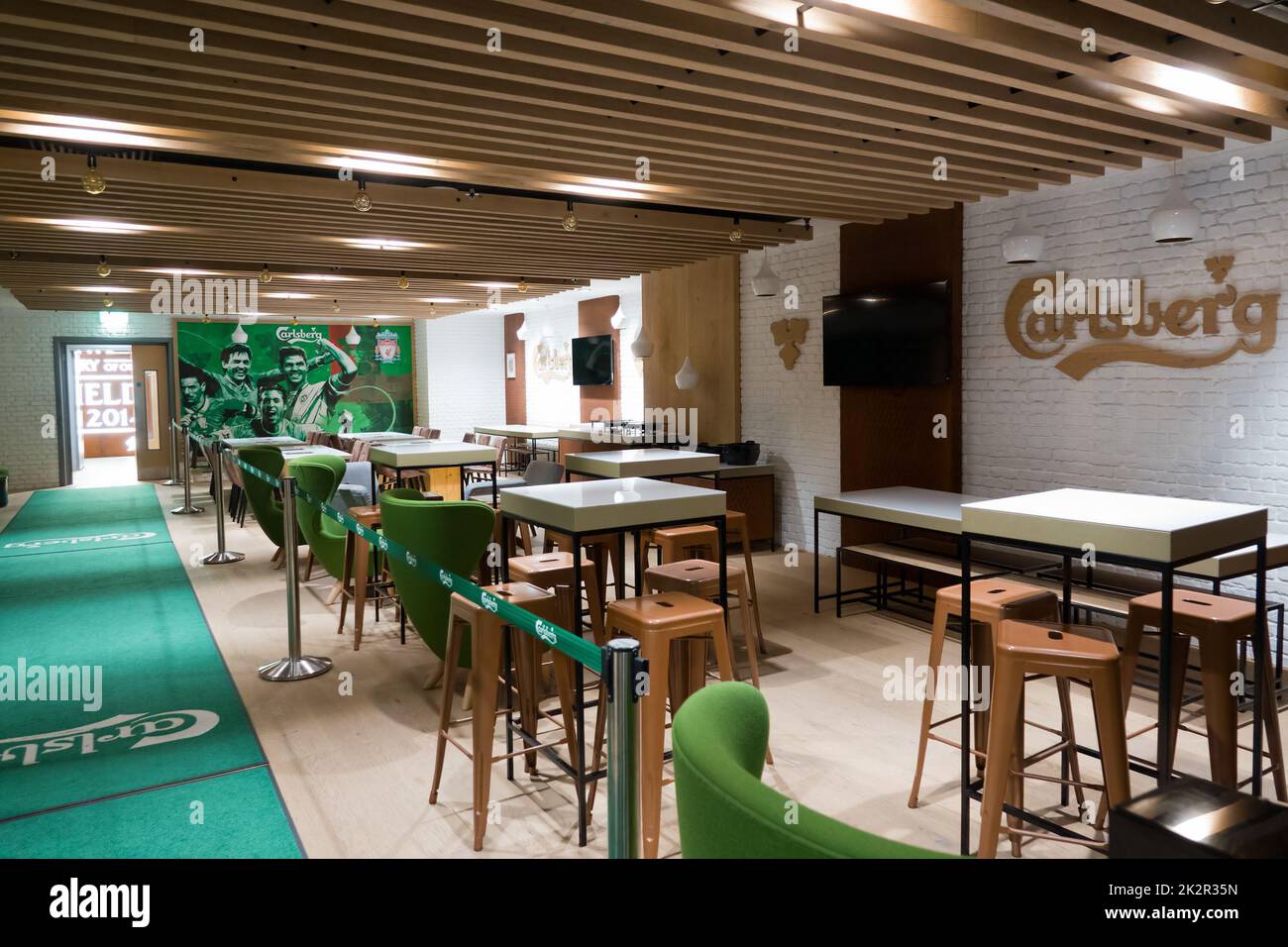 Carlsberg dugout hi-res stock photography and images - Alamy