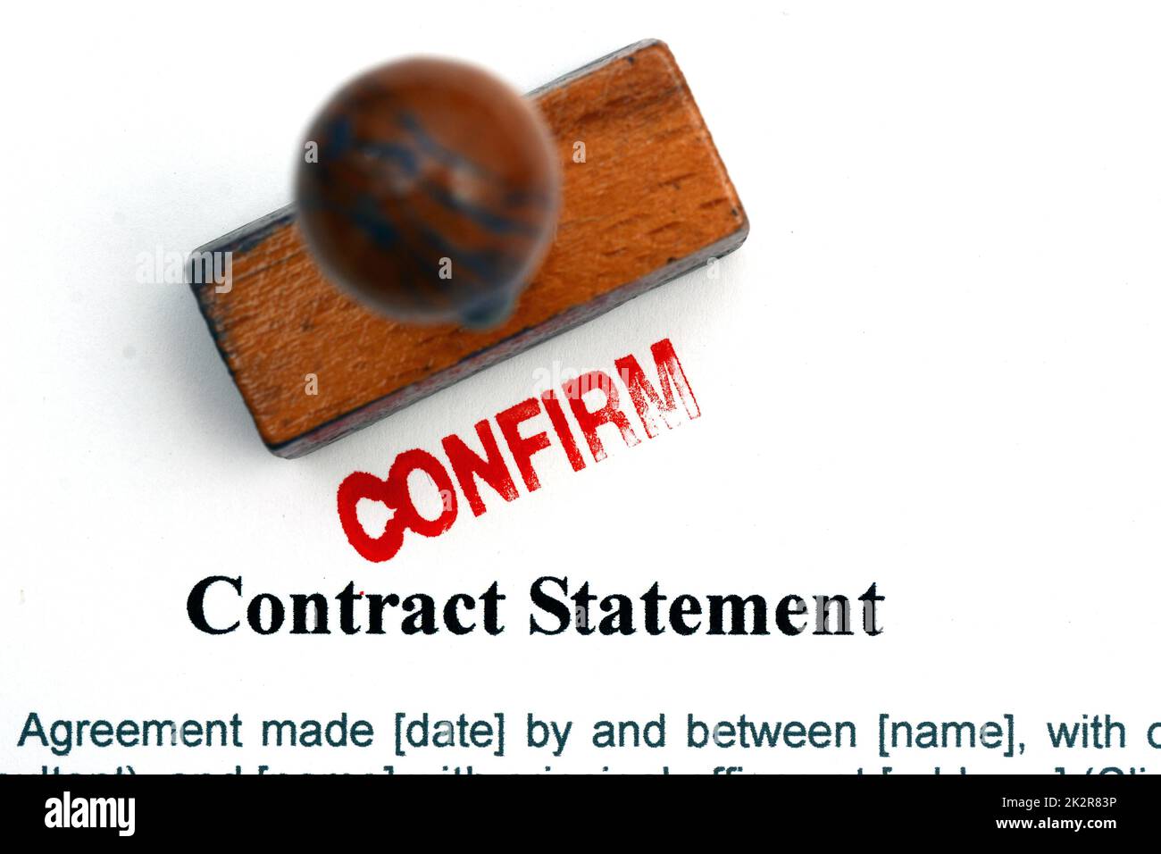 Contract confirmation hi-res stock photography and images - Alamy