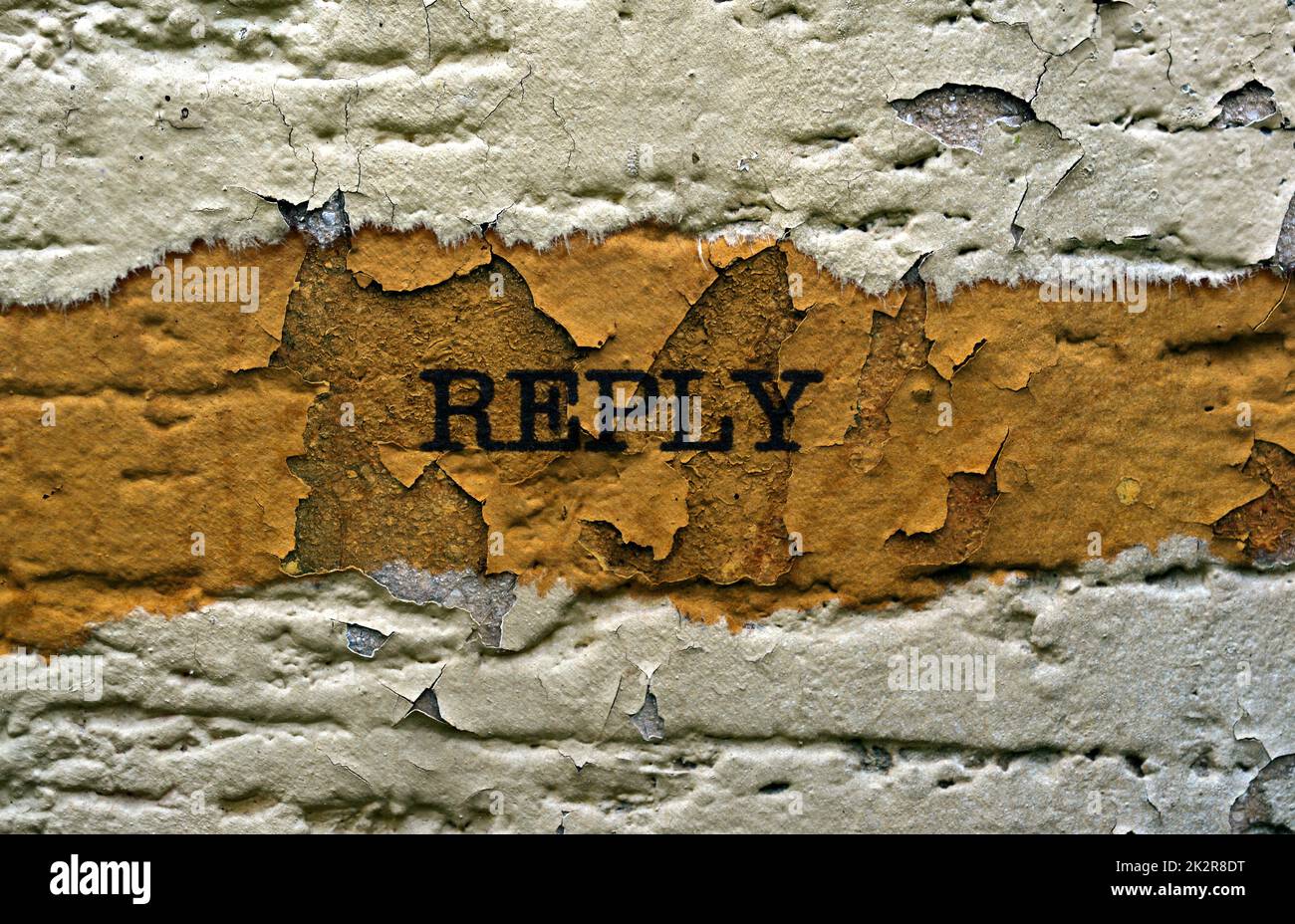 Reply text on grunge background Stock Photo - Alamy