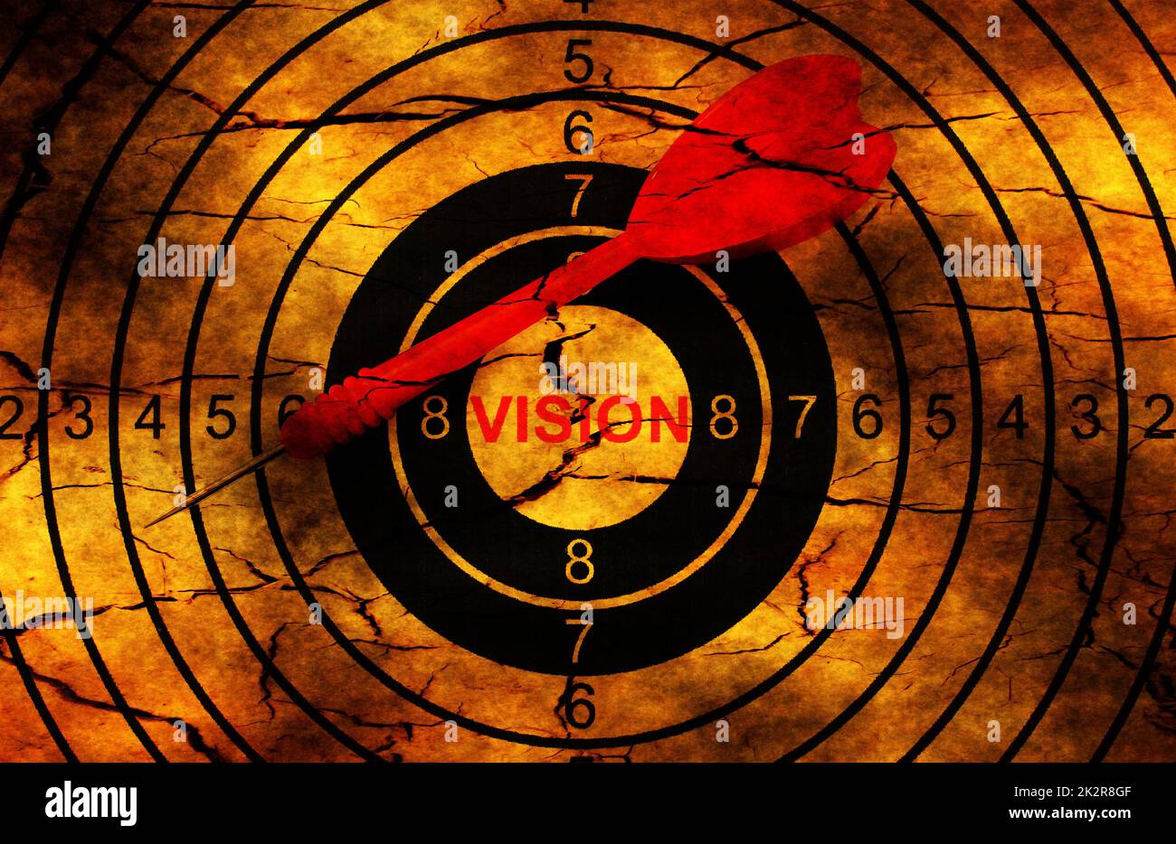Dart on grunge vision target Stock Photo - Alamy