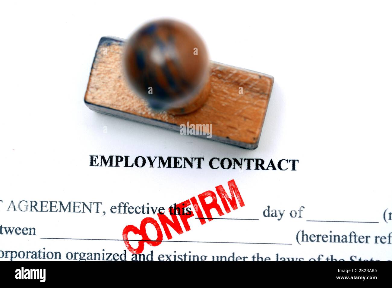 Employment contract sign hi-res stock photography and images - Alamy