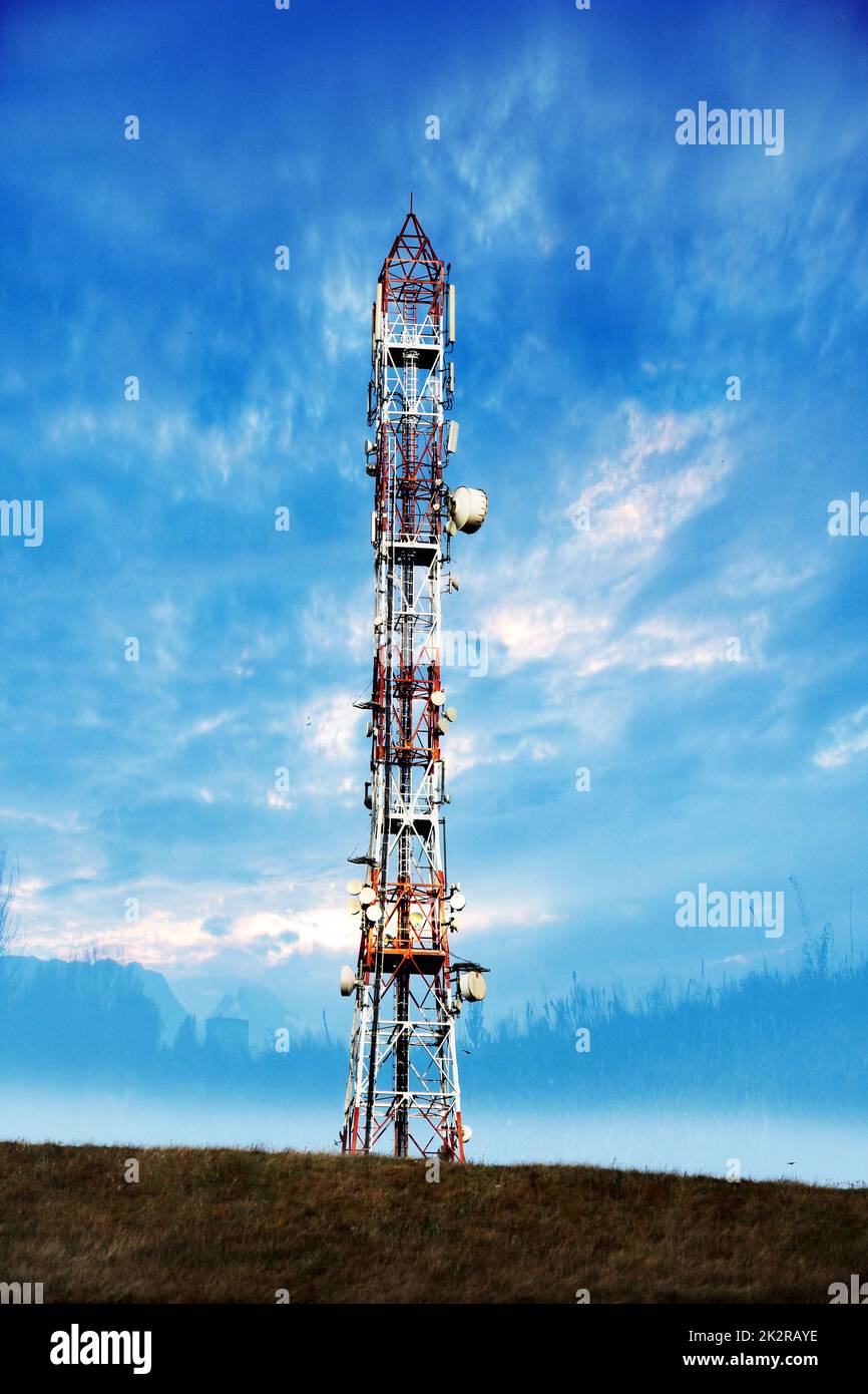 Telecommunications pole hi-res stock photography and images - Alamy