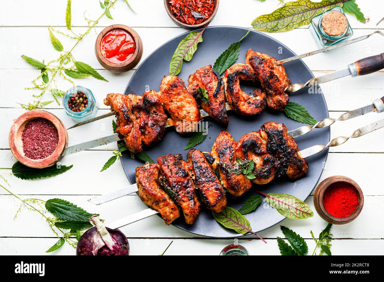 Juicy grilled chicken skewers hi-res stock photography and images - Alamy