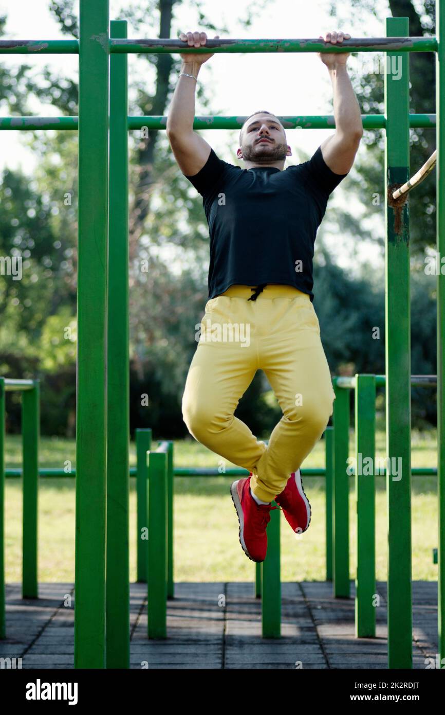 pullups street workout training Stock Photo - Alamy