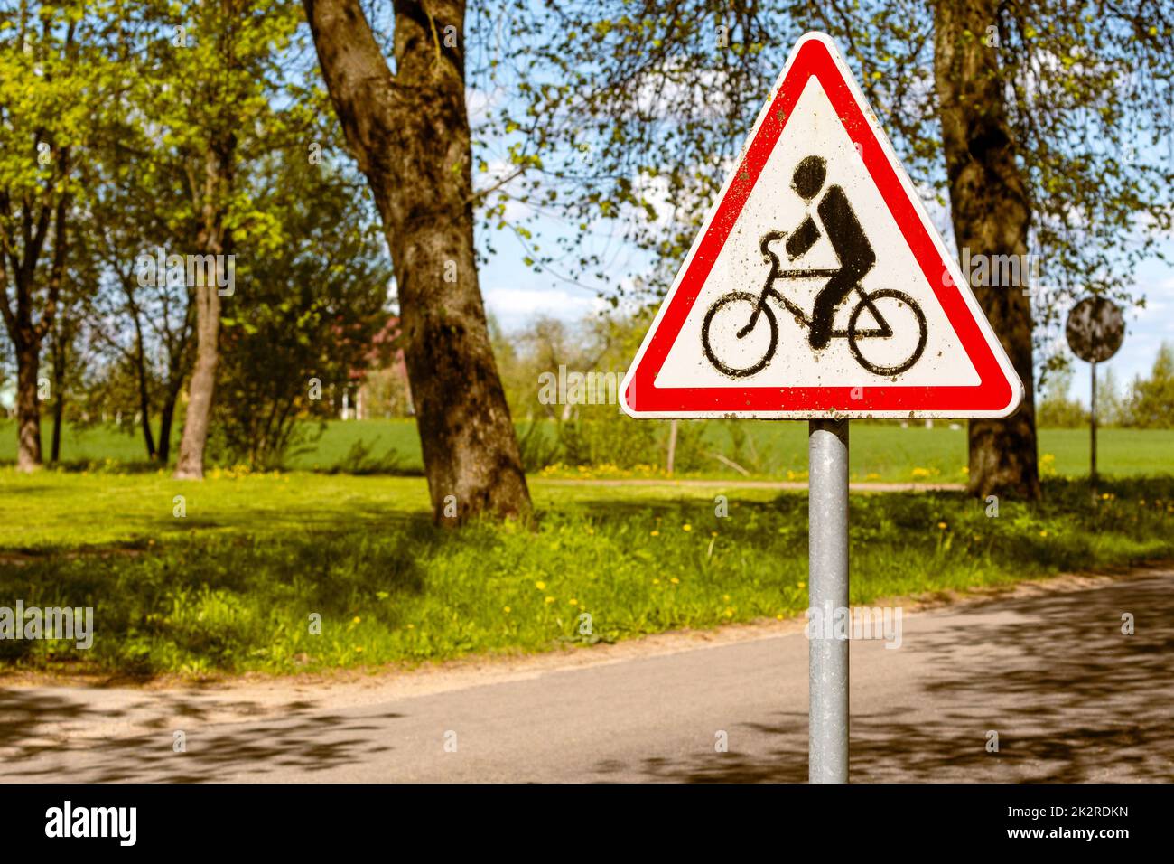 Red triangle traffic sign hi-res stock photography and images - Alamy