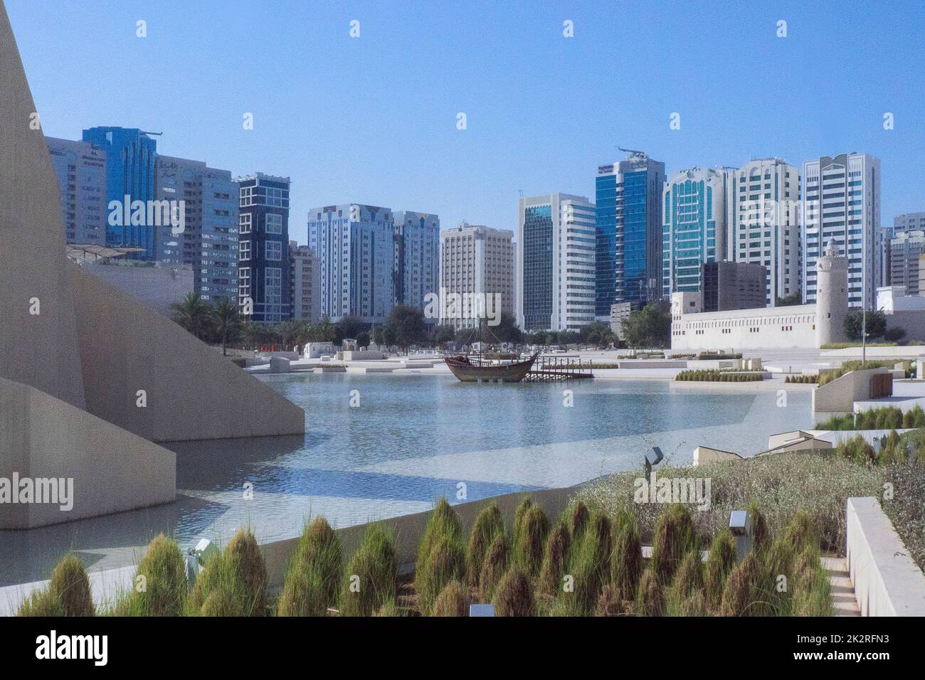 Abu Dhabi, United Arab Emirates - Old KingÂ´s Palace at the Qasr Al ...