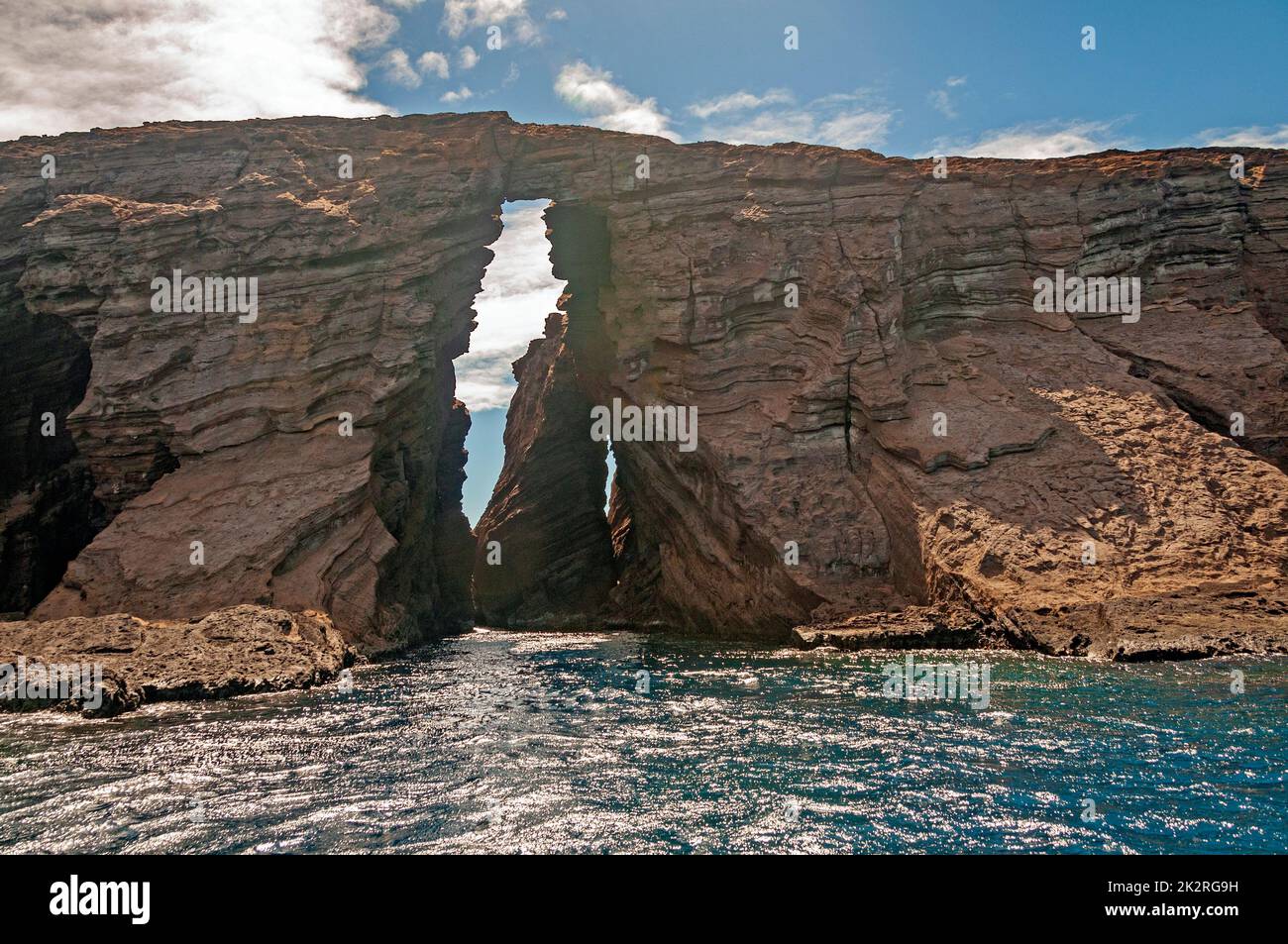 Massive island hi-res stock photography and images - Alamy