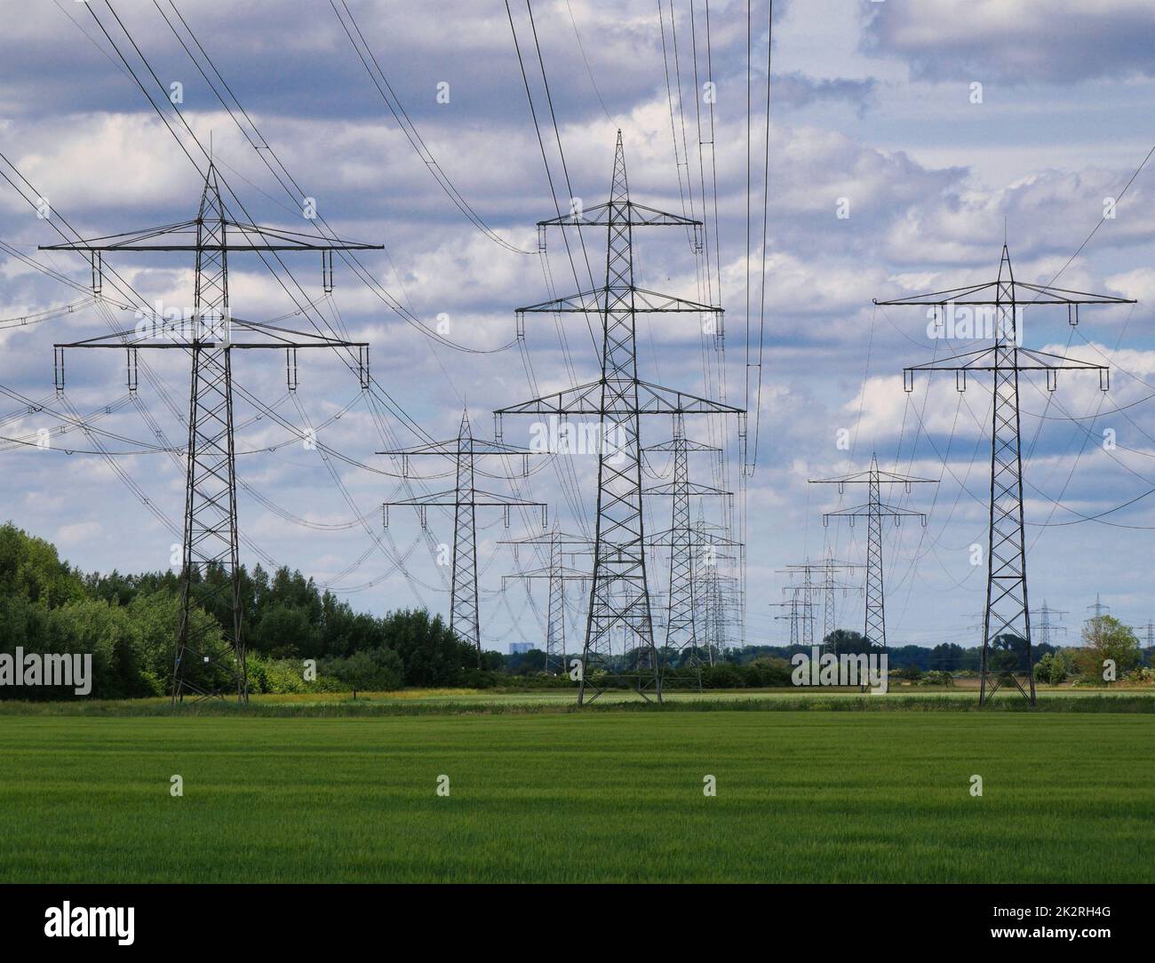 Green pylon hi-res stock photography and images - Alamy