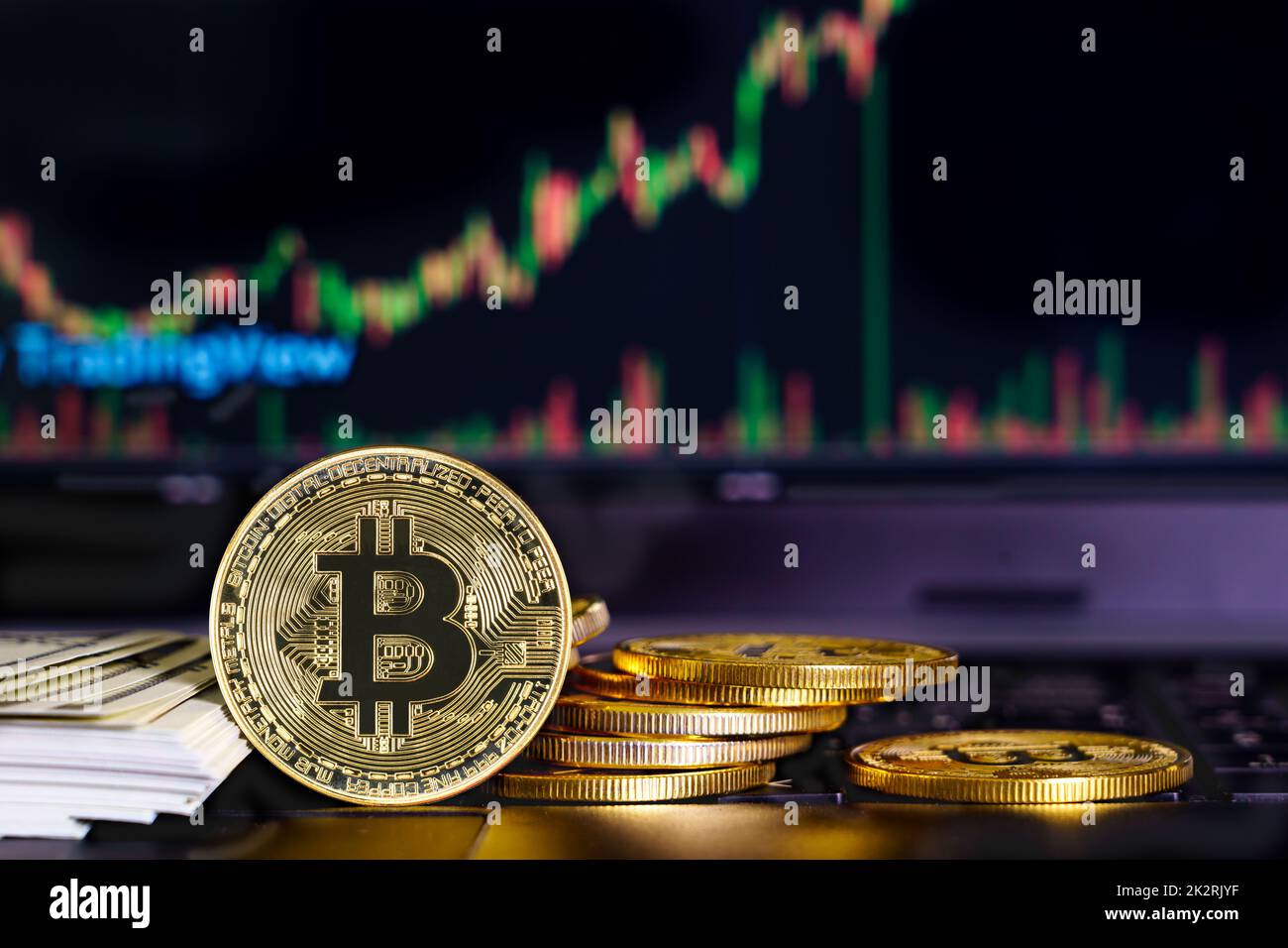 Keyboard trading hi-res stock photography and images - Alamy