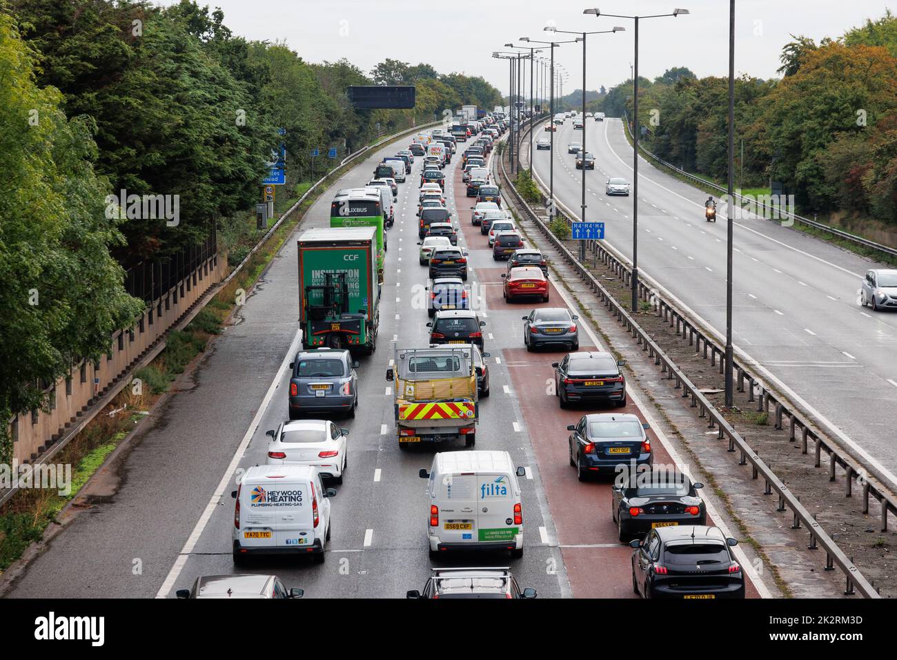 M4 motorway london hi-res stock photography and images - Alamy