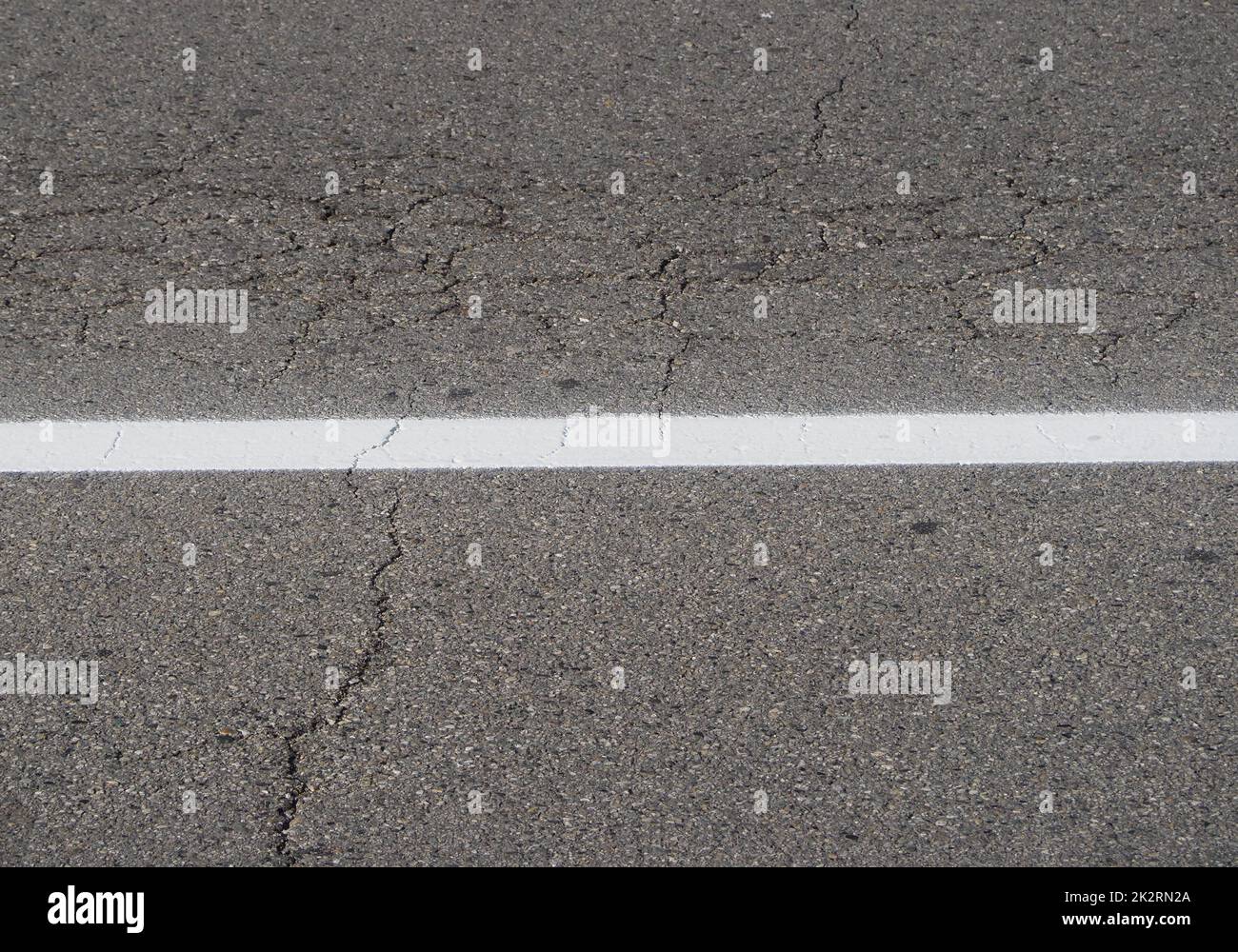 white lane marking line sign Stock Photo - Alamy