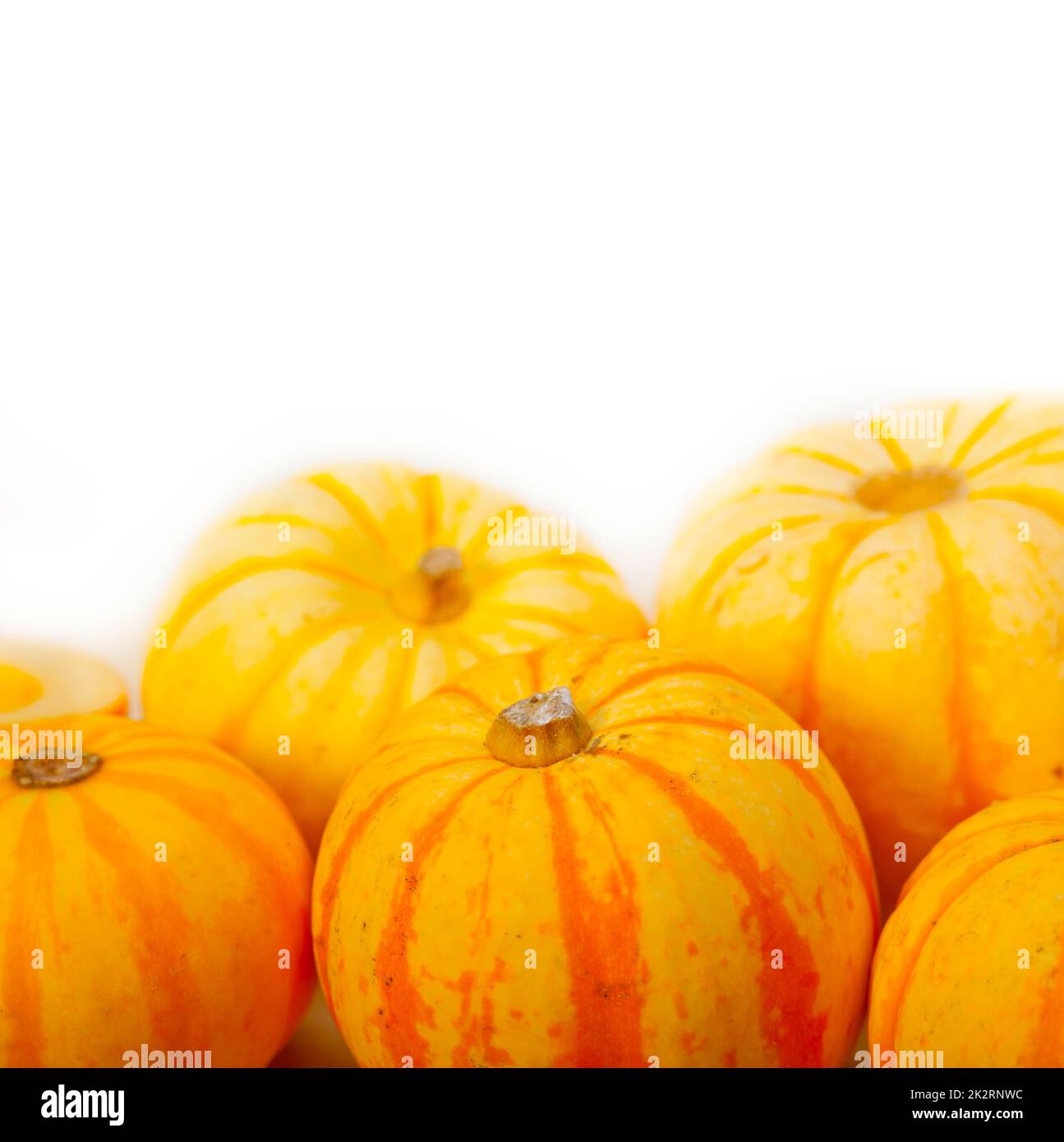 Yellow pumpkin hi-res stock photography and images - Alamy