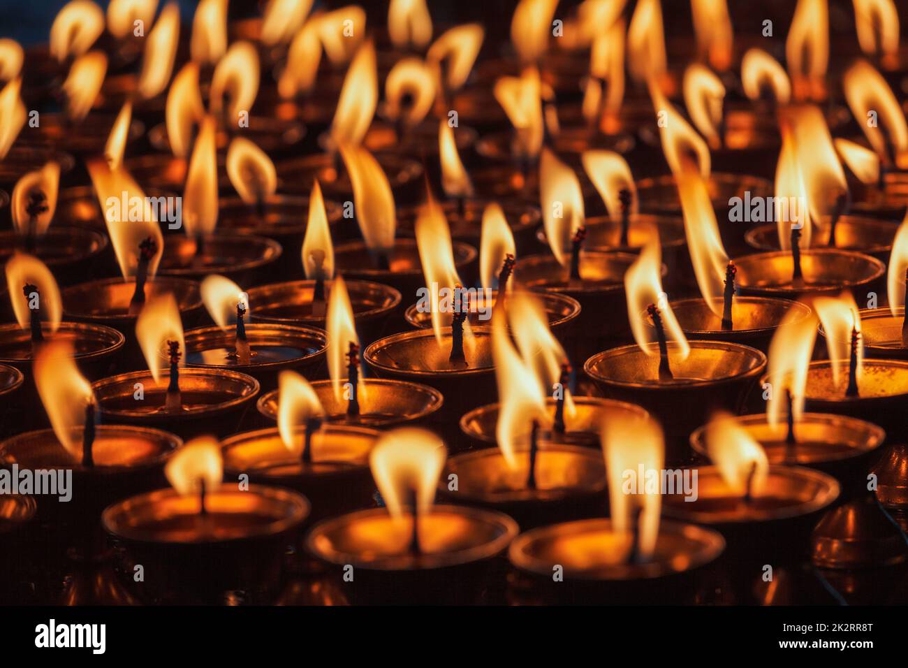 Buddhist candles statue buddha hi-res stock photography and images - Alamy