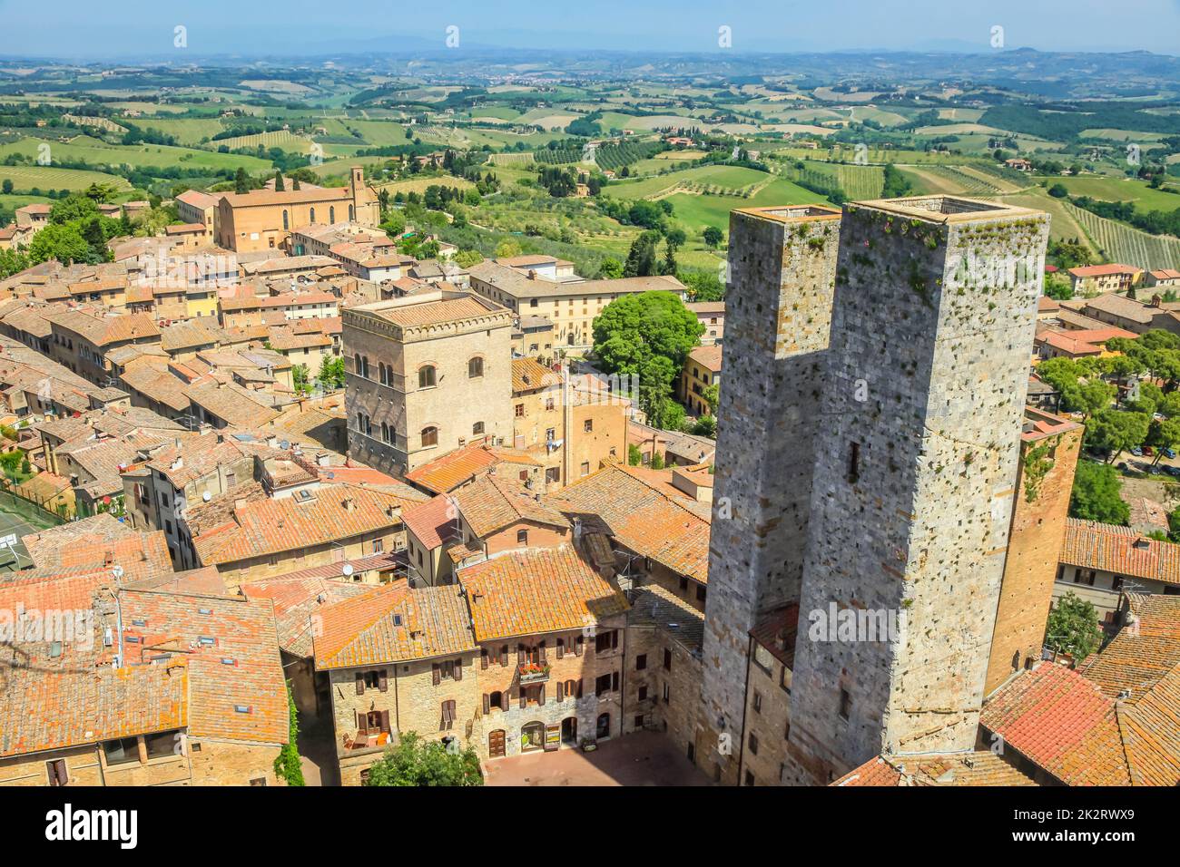 San Gimignano medieval ols town cityscape from above, Tuscany, Italy ...