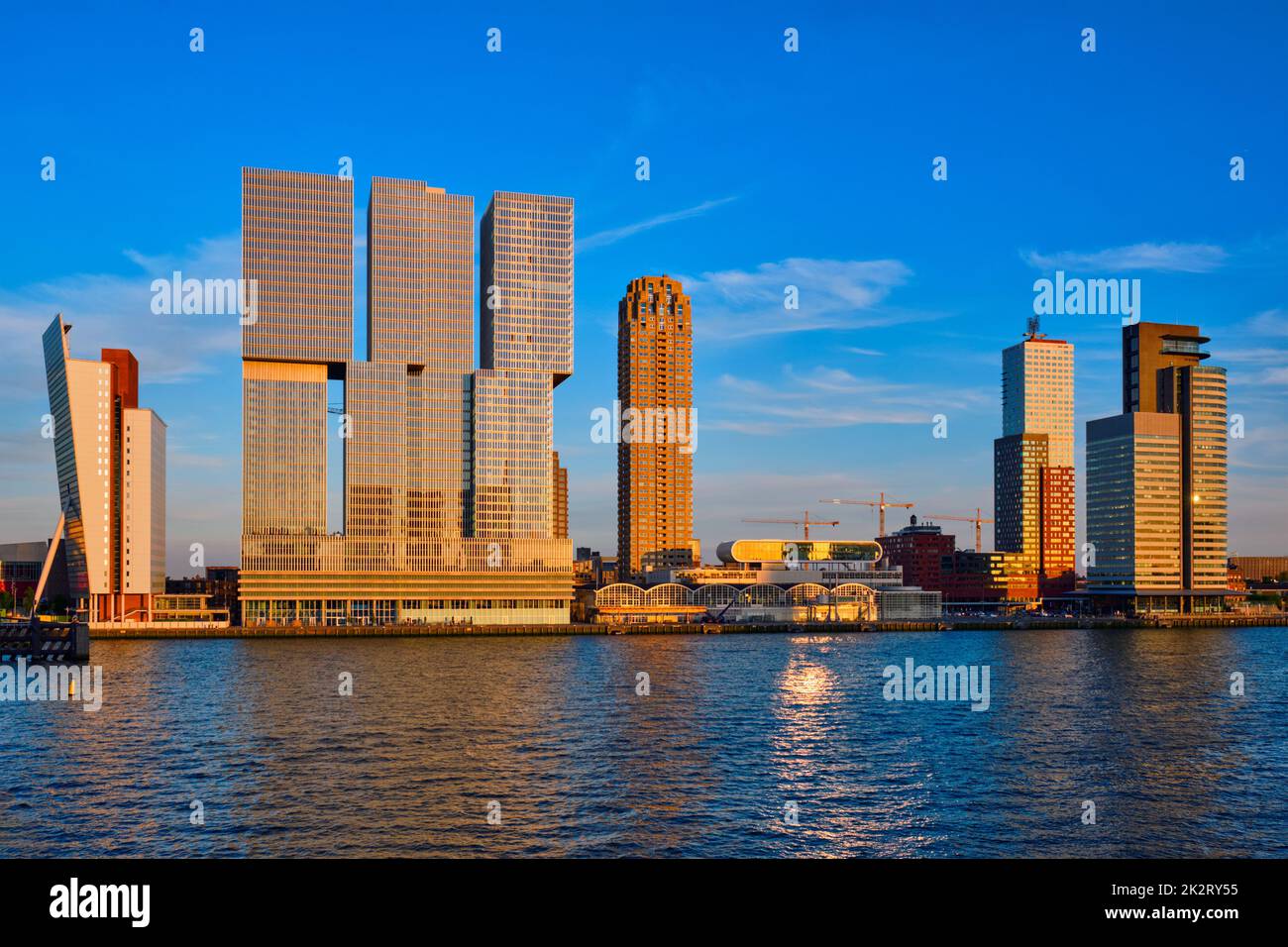 Panoramic skyline skyscrapers rotterdam hi-res stock photography and ...