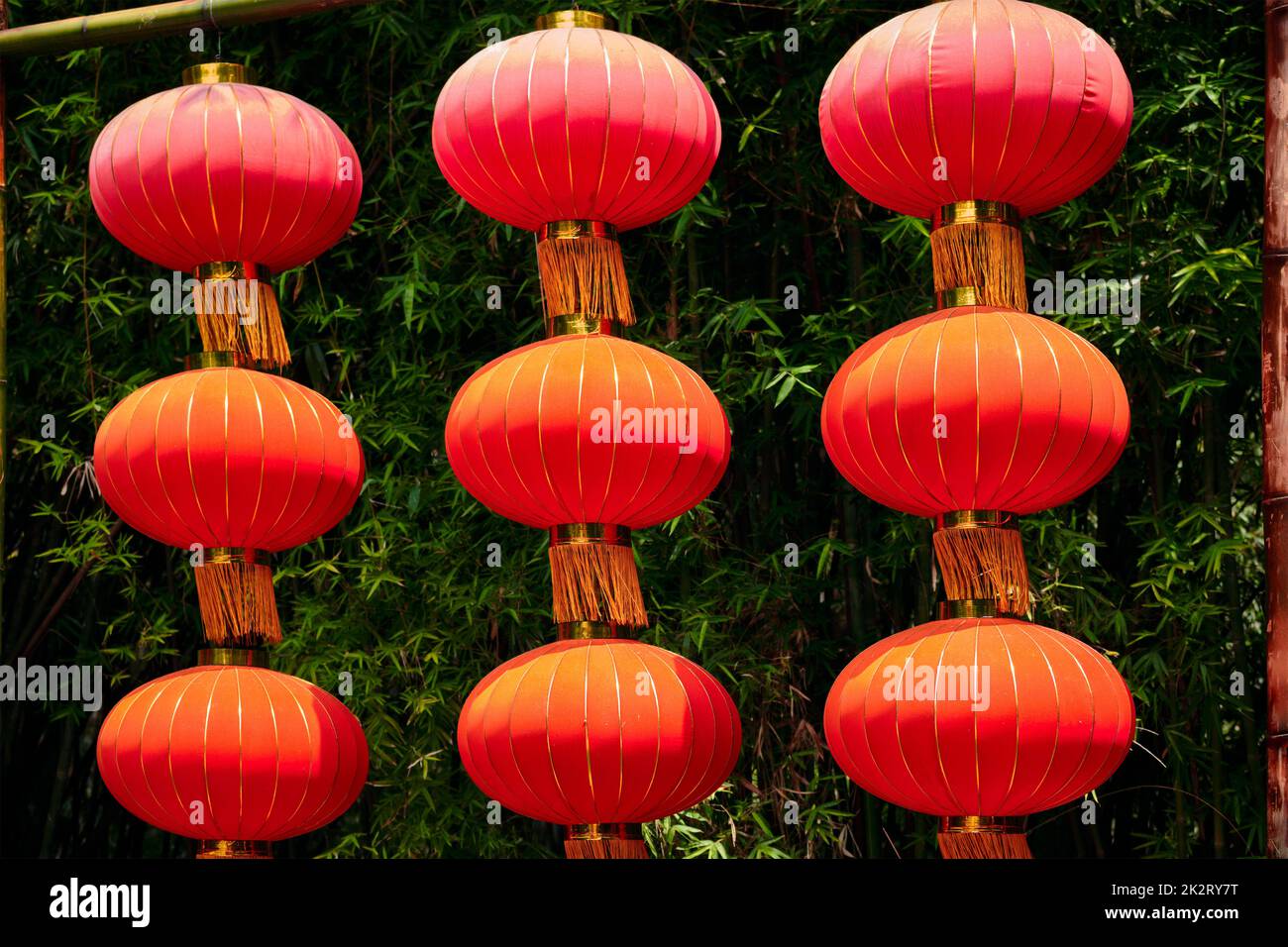 Traditional lanterns hi-res stock photography and images - Alamy