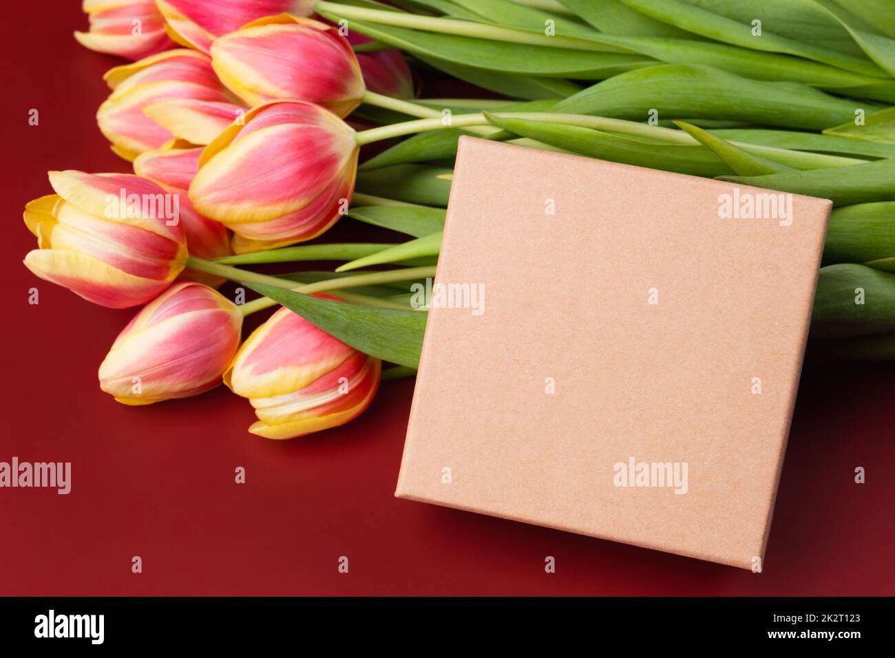 Bouquet craft hi-res stock photography and images - Alamy