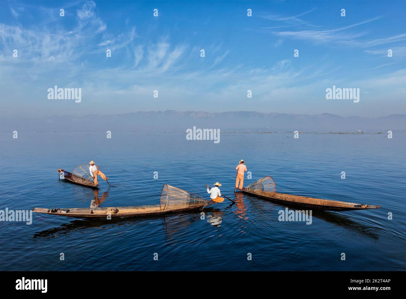 Traditional inle lake fishing hi-res stock photography and images - Alamy