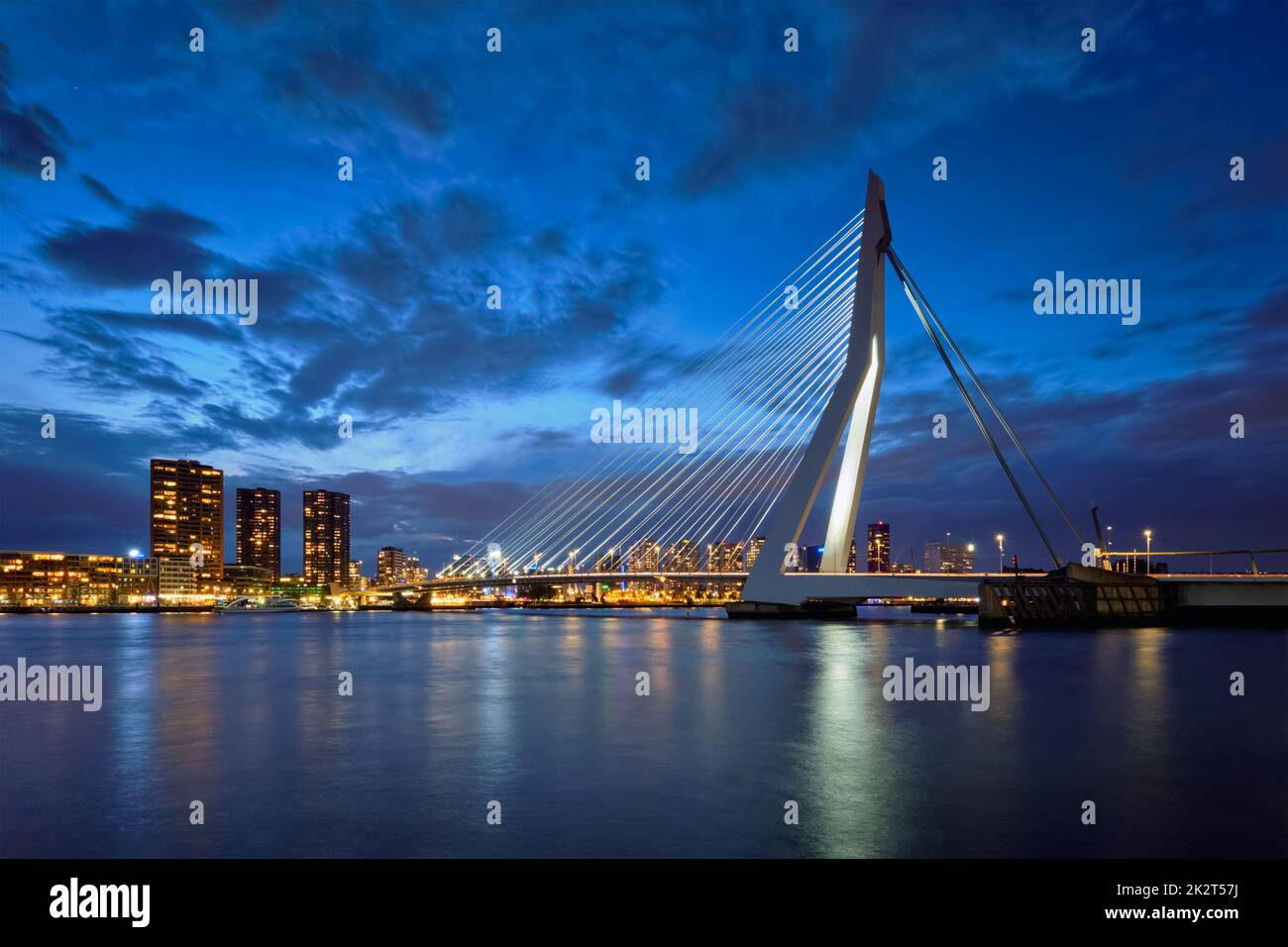 Erasmus Bridge, Rotterdam, Netherlands Stock Photo - Alamy