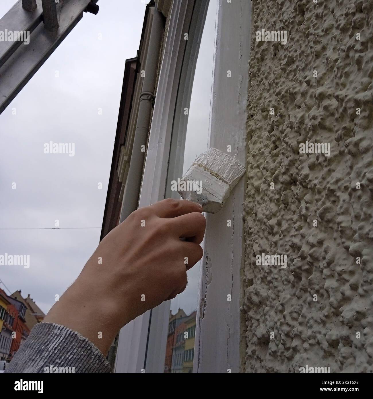 Building painter hi-res stock photography and images - Alamy