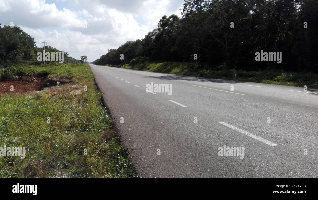 Highway and transportation system hi-res stock photography and images ...