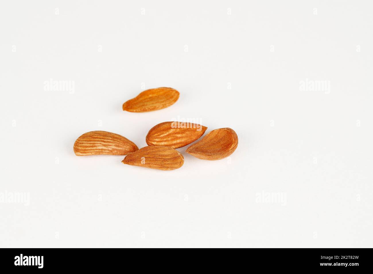 Mamra giri almonds hi-res stock photography and images - Alamy