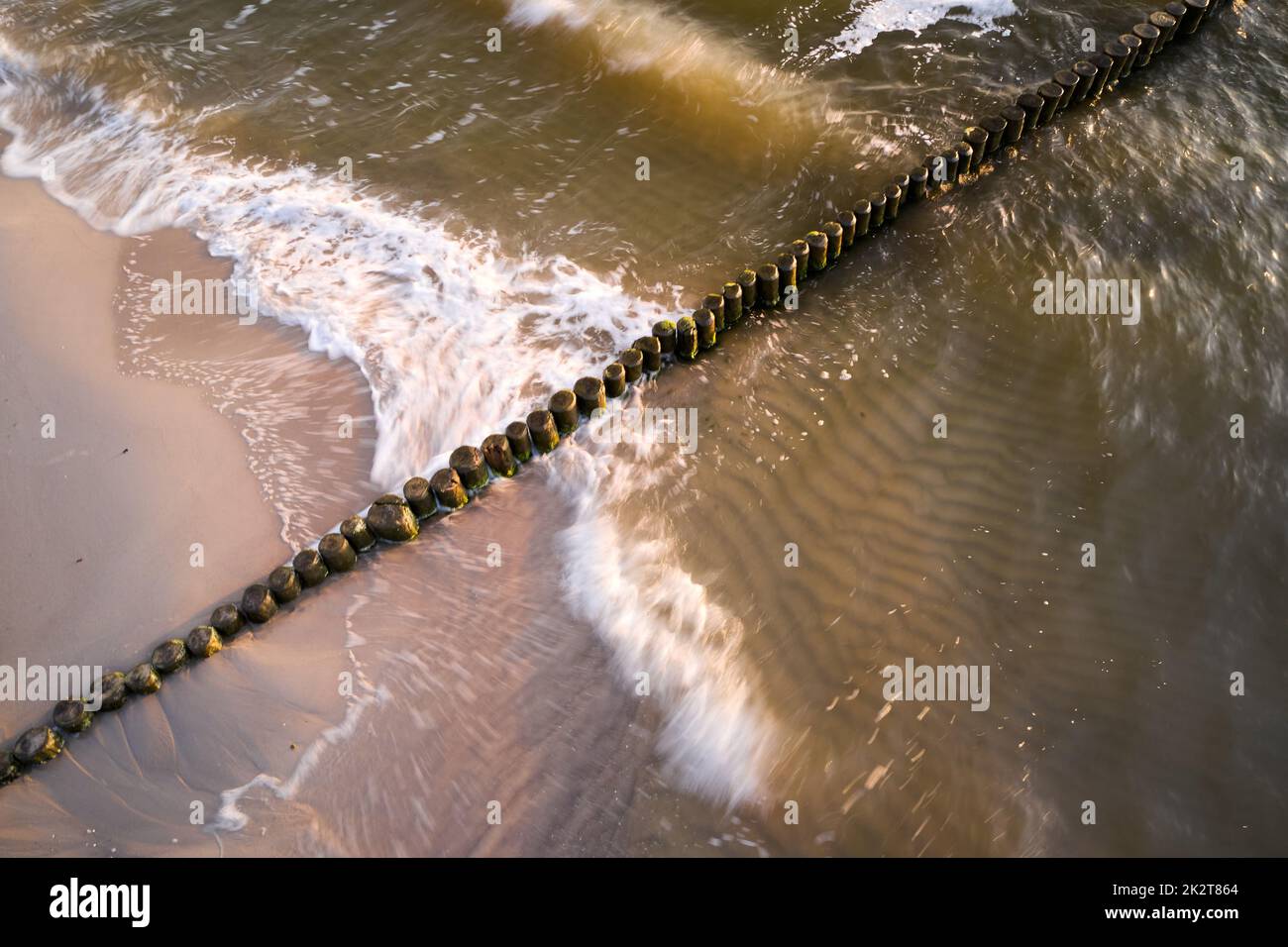 Drone tourism exotic shore beach hi-res stock photography and images ...