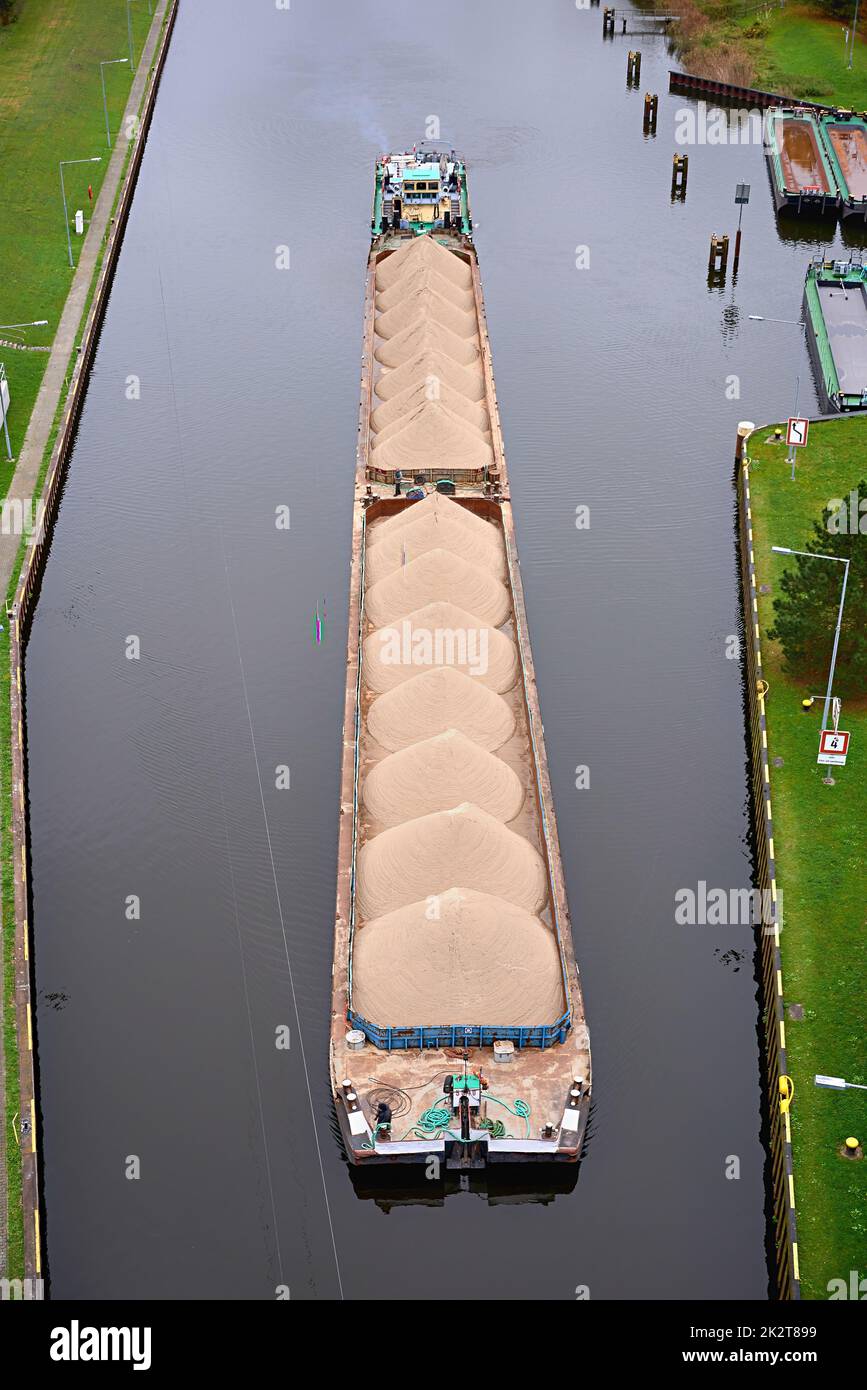 Transporting sand by a ship hi-res stock photography and images - Alamy