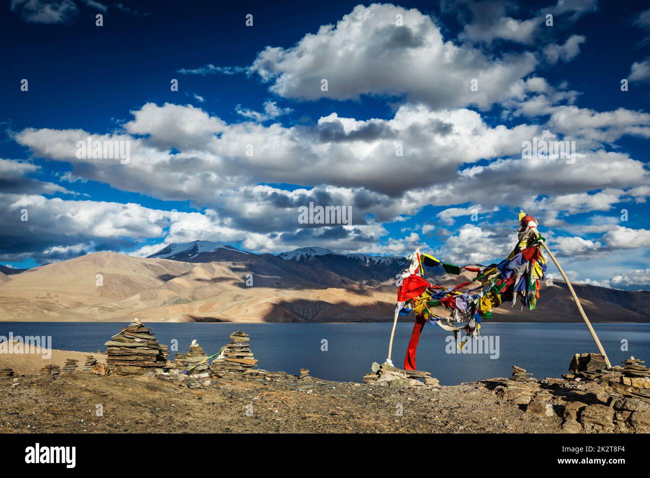 Buddhist prayer flags lungta at Himalayan lake Stock Photo - Alamy