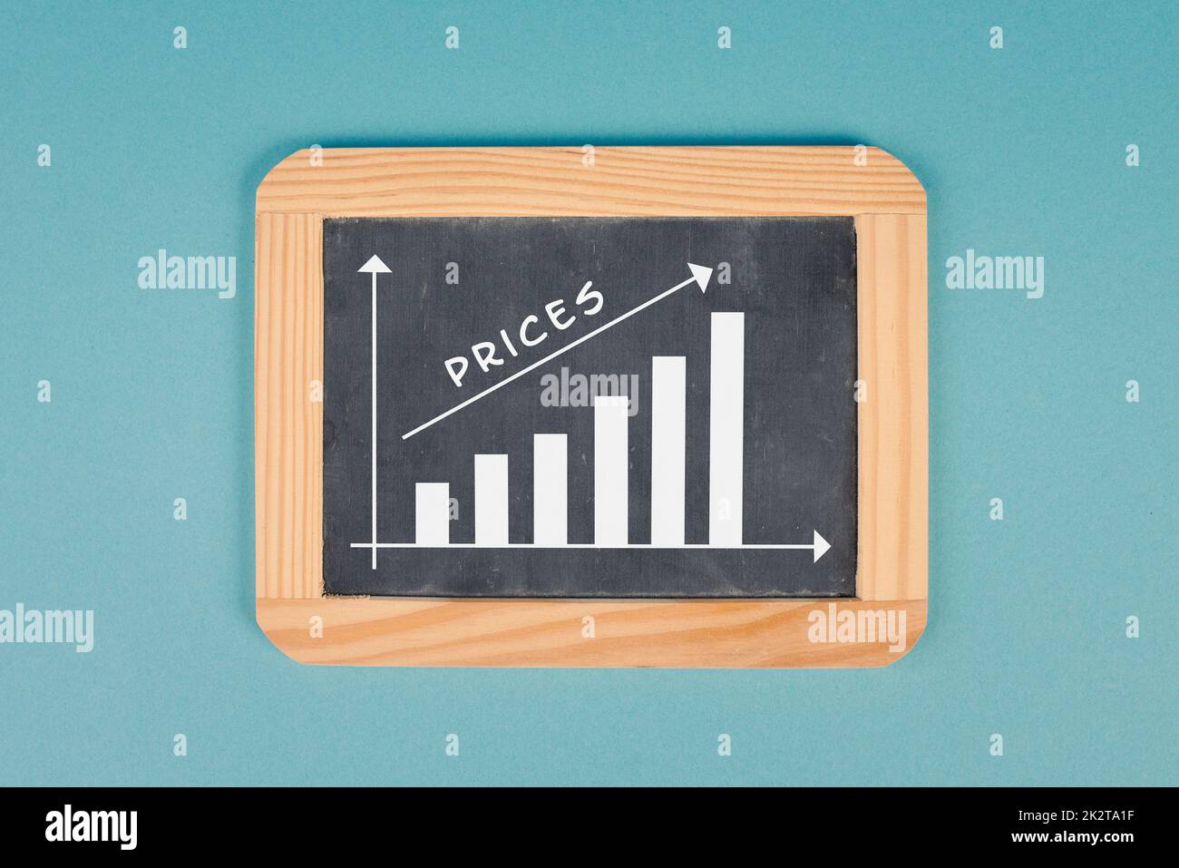 Global increasing prices , high living expenses, shortage of groceries ... Global increasing prices , high living expenses, shortage of groceries ...