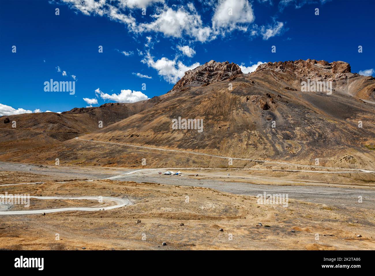 Manali-Leh road in Himalayas Stock Photo - Alamy