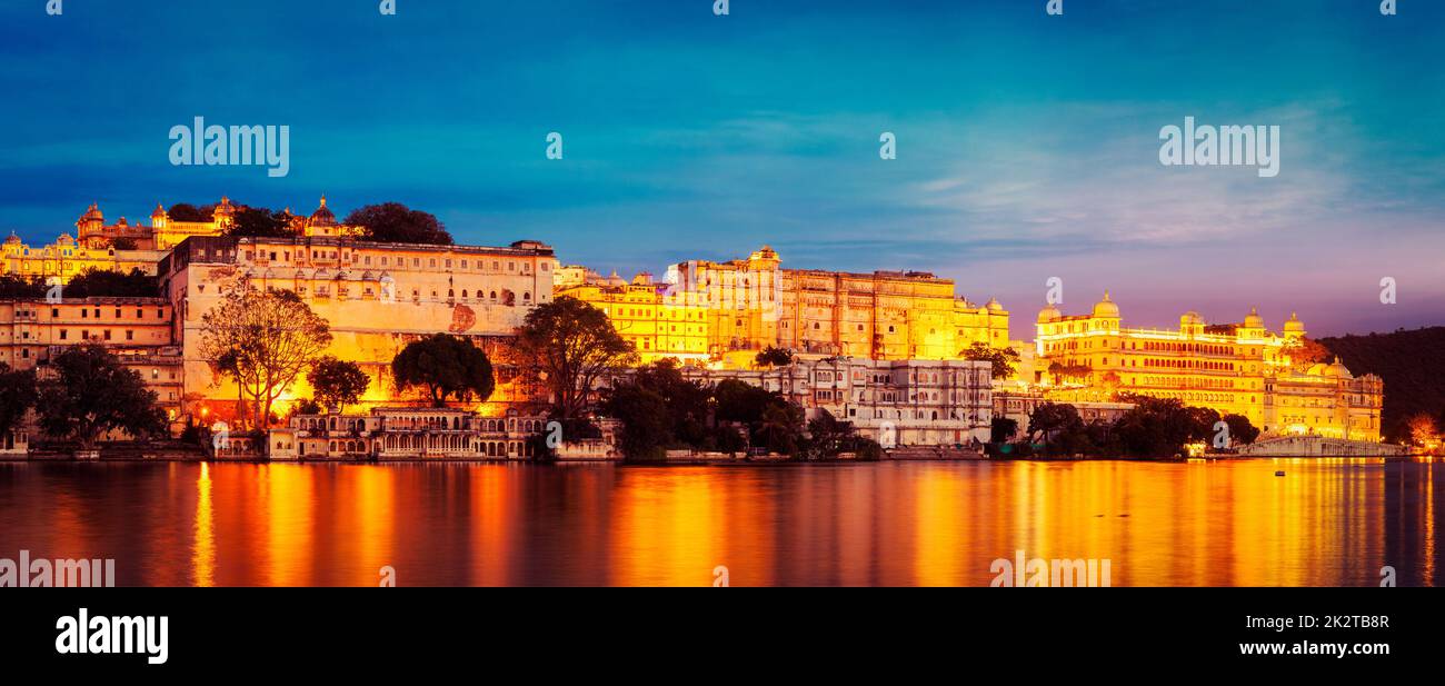 Udaipur City Palace in the evening panoramic view. Udaipur, Indi Stock ...