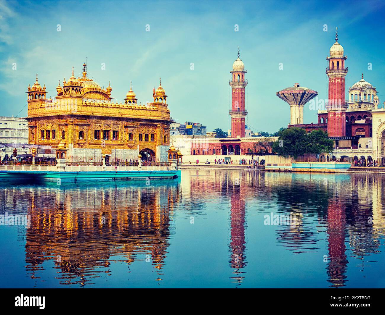 Sacred golden temple hi-res stock photography and images - Alamy