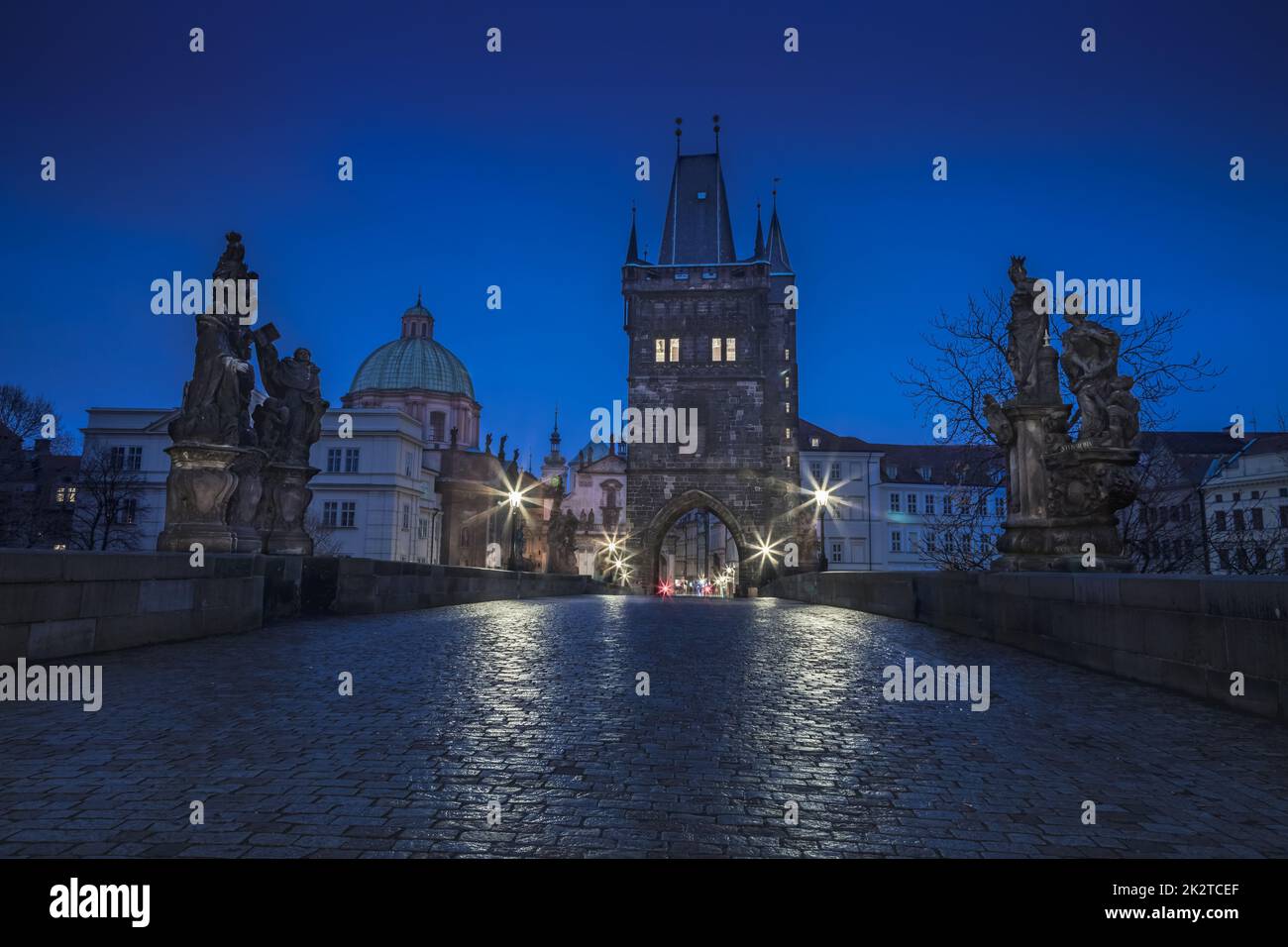Charles bridge illuminated at night, Medieval Prague, Czech Republic Stock Photo - Alamy