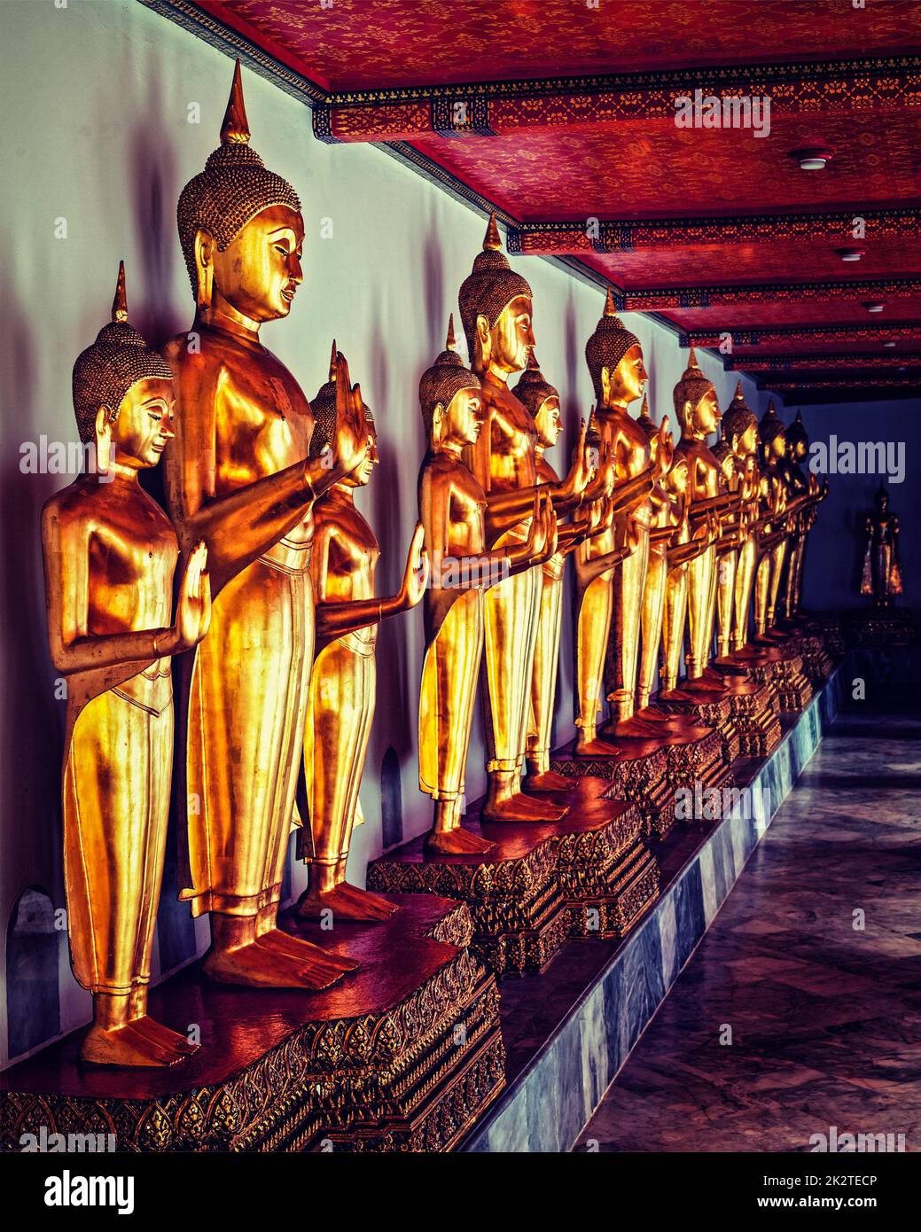 Sitting Buddha statues, Thailand Stock Photo - Alamy