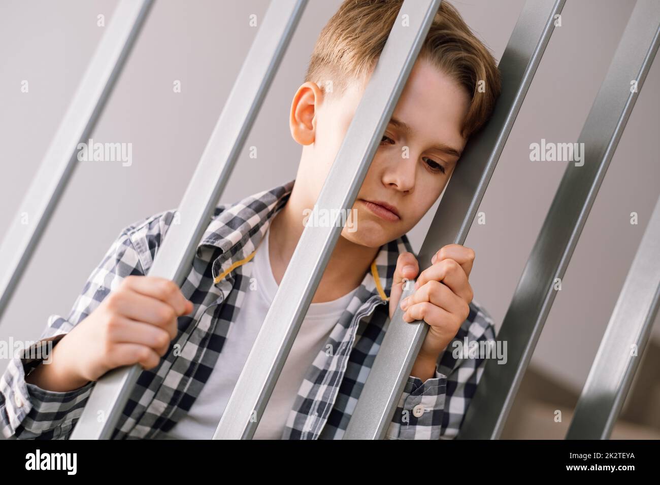 Male angry expression hi-res stock photography and images - Alamy