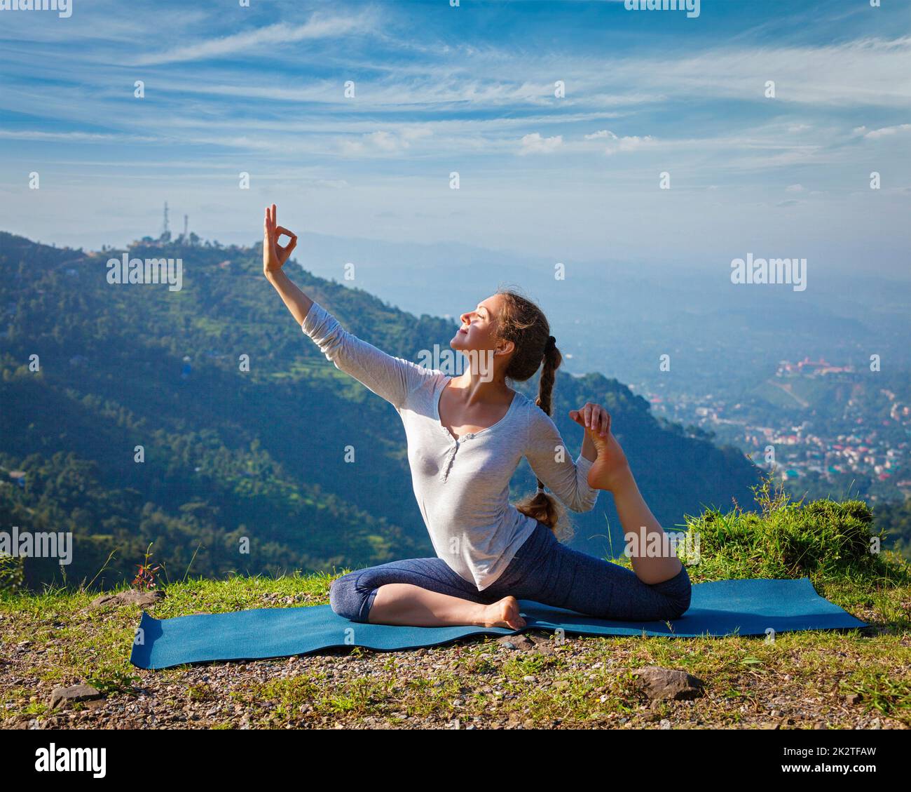 Sorty woman hi-res stock photography and images - Alamy