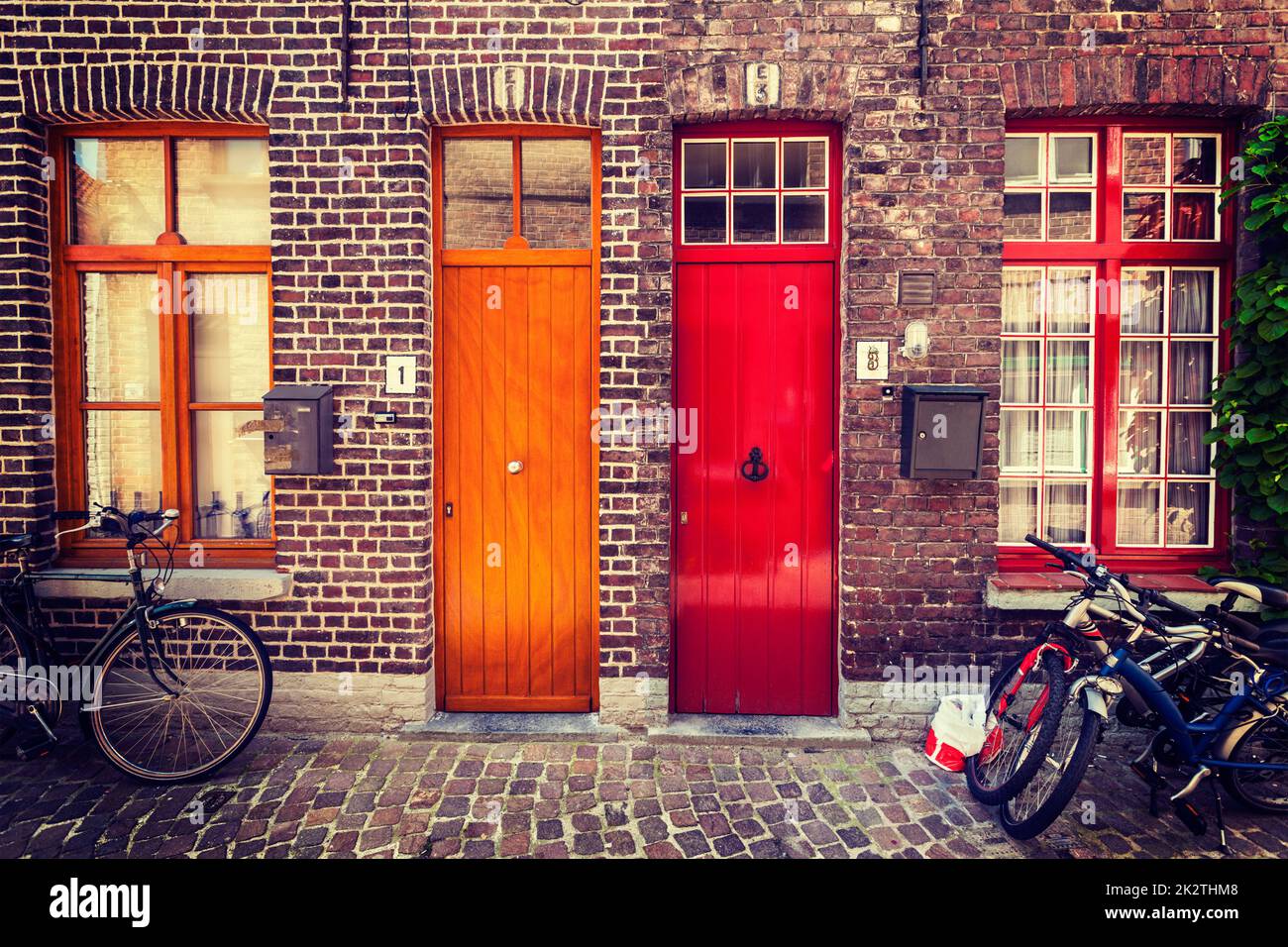 Old doorknobs doors hi-res stock photography and images - Alamy