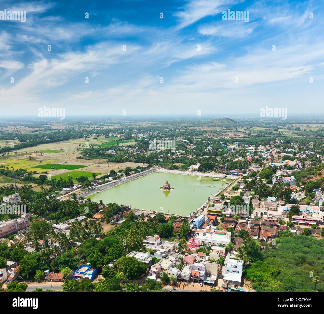Temple Tank of Lord Bhakthavatsaleswarar Stock Photo - Alamy