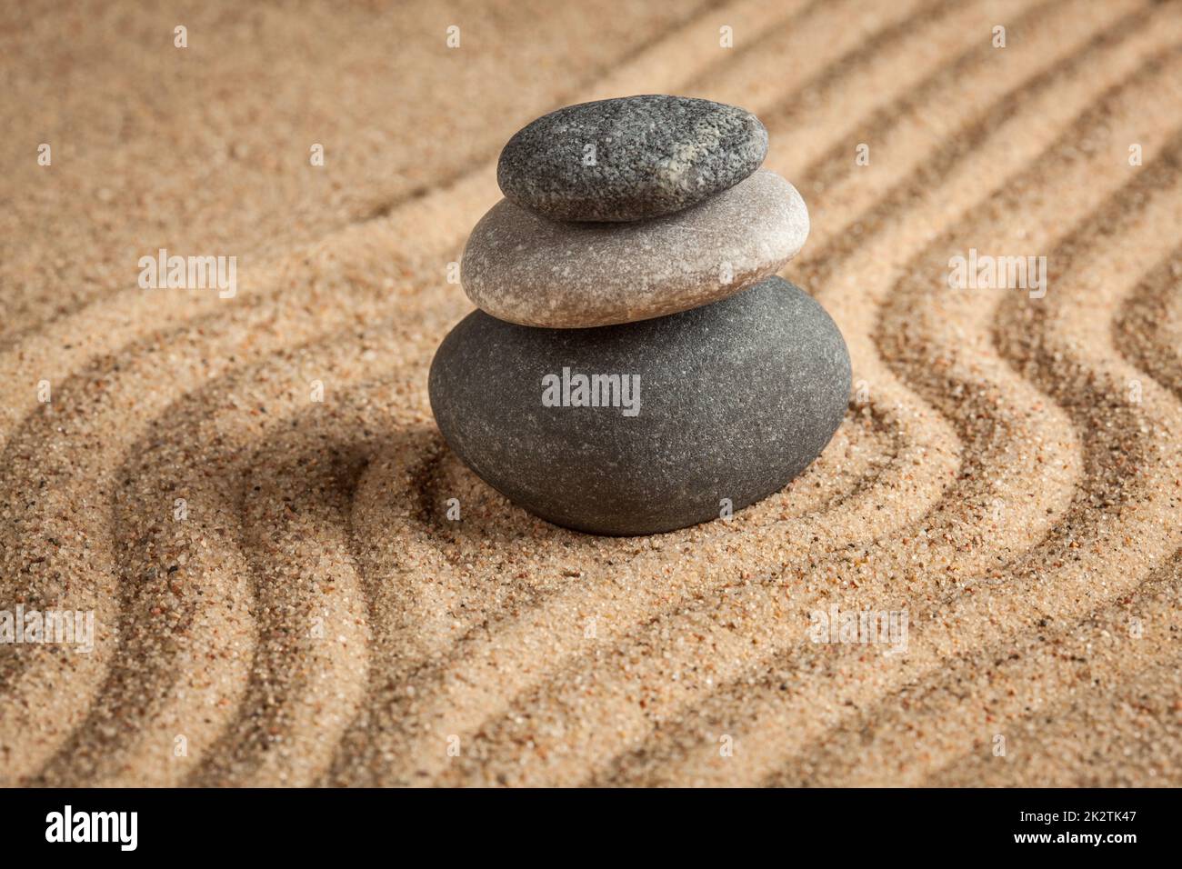 Calm japanese hi-res stock photography and images - Alamy