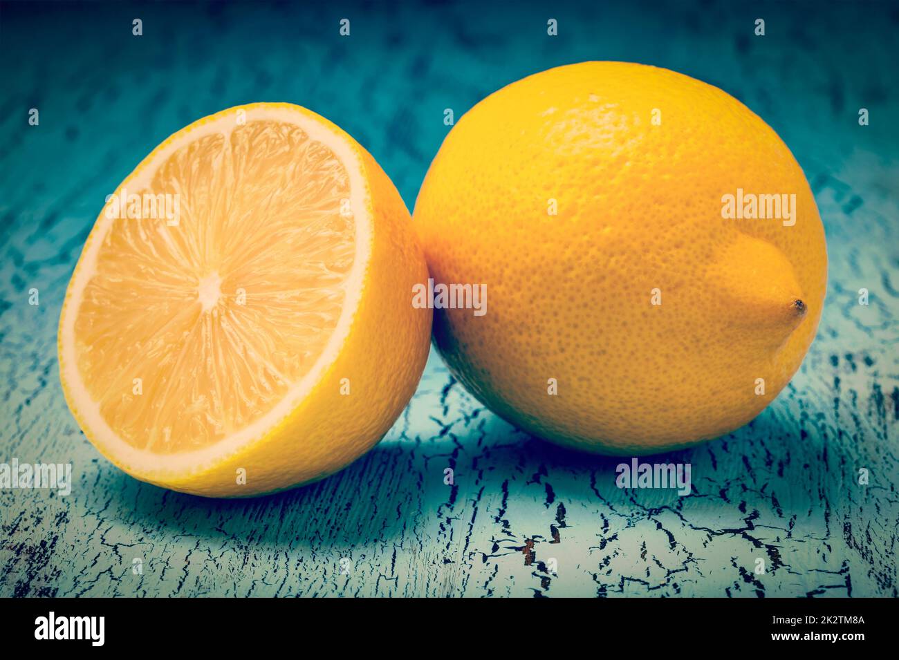 Close up two half slice hi-res stock photography and images - Alamy